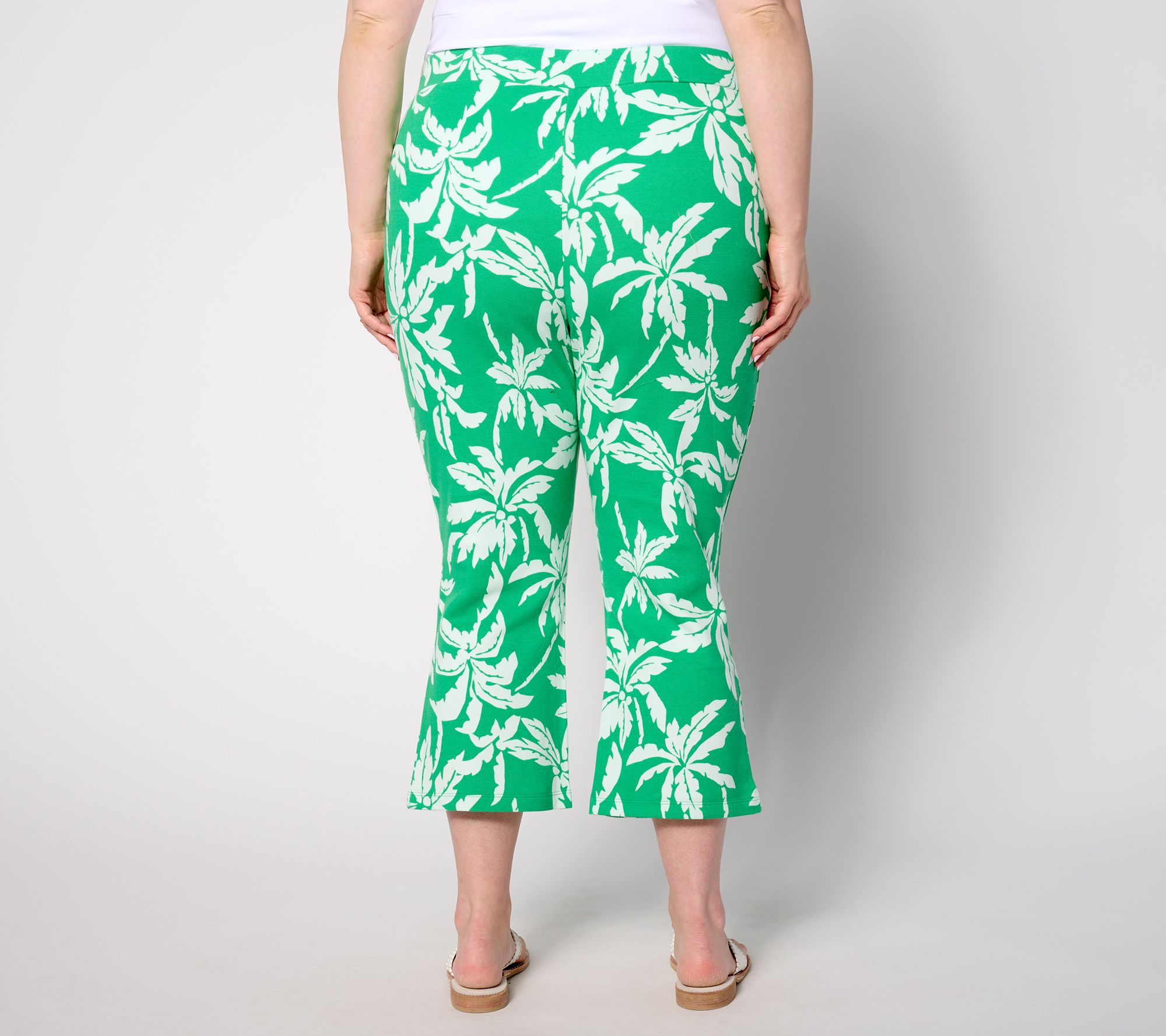 Belle by Kim Gravel Perfect Pique Graphic Palm Cropped Pant - QVC.com