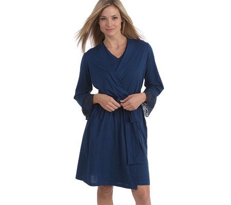 Modern Luxury byCaroleHochman Short Wrap Robe w/ Lace Trim - QVC.com