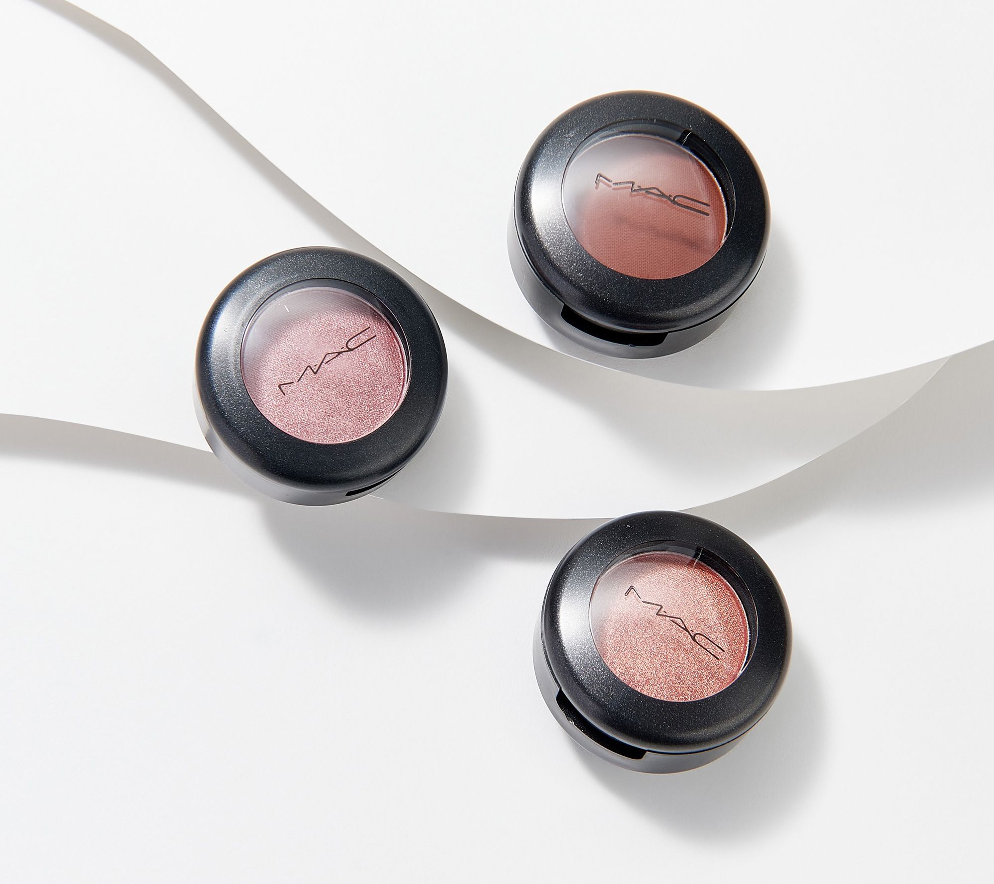 MAC Cosmetics MAC Cosmetics Power Kiss Power Kiss Eyeshadow Eyeshadow ...