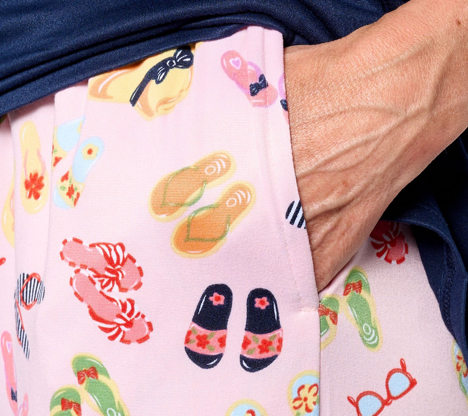 "As Is" Cuddl Duds Cool & Airy Scoop Top and Capri Pant Set - QVC.com