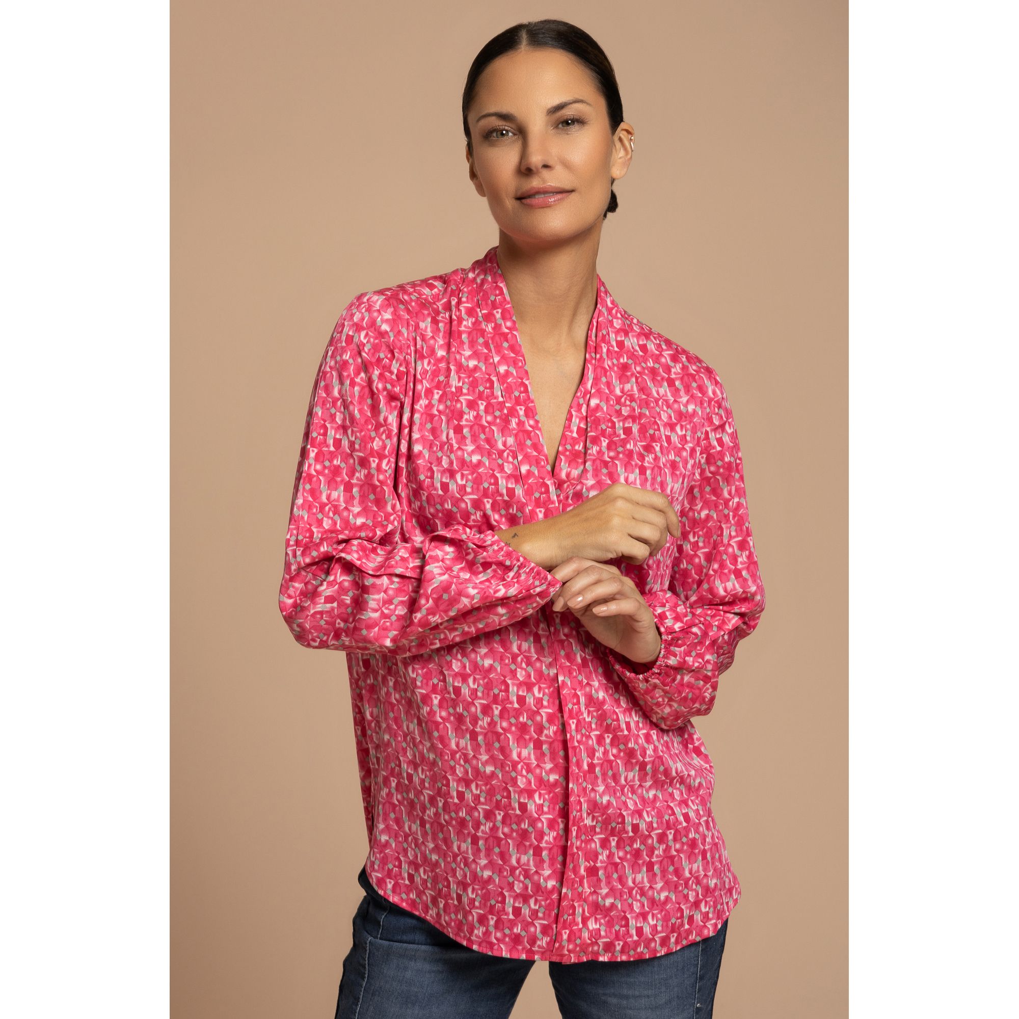 B-Ware STEFFEN SCHRAUT Bluse, 1/1-Arm Satin-Stretch V-Ausschnitt - QVC.de