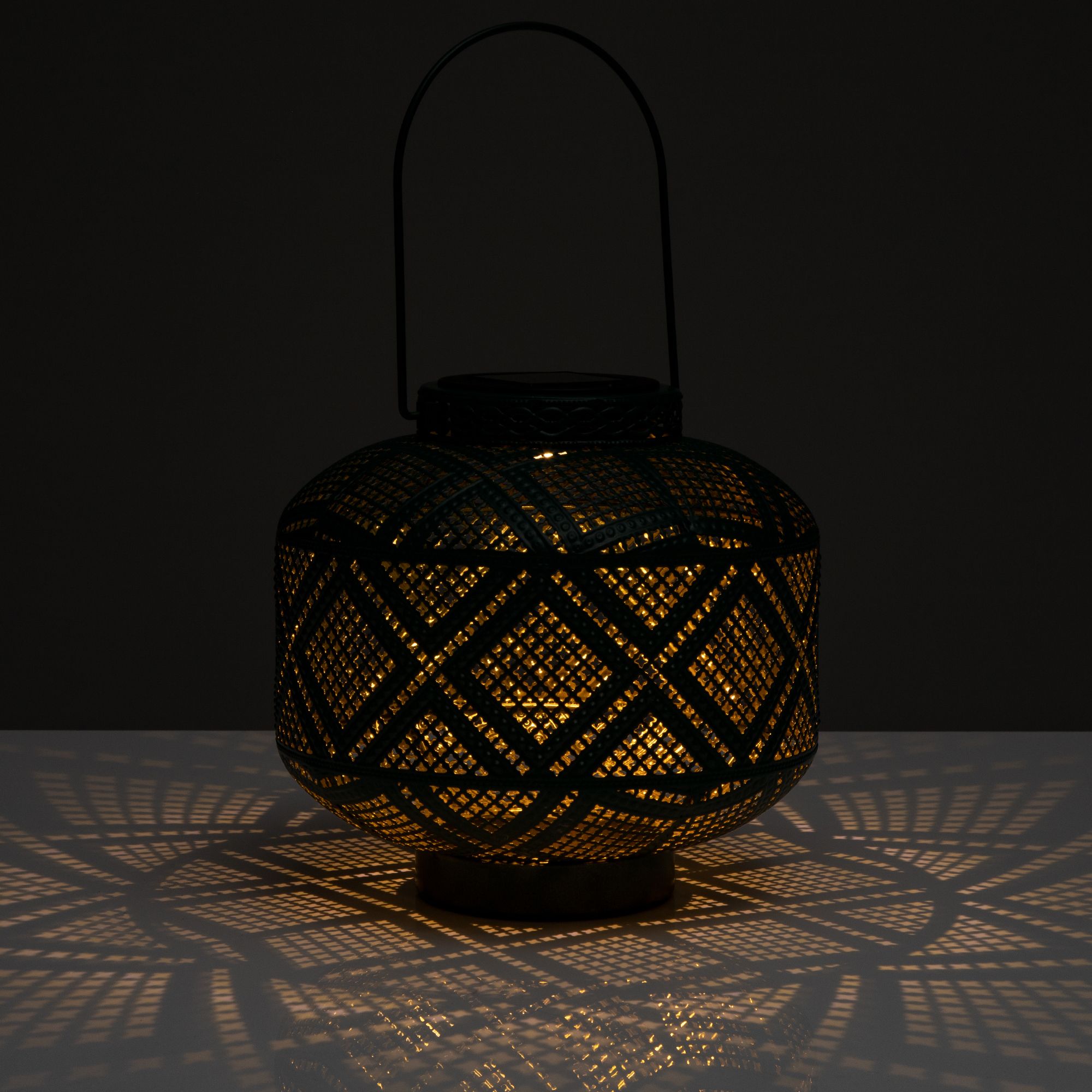 B-Ware SOLENOVA Solarlaterne Metall ca. 20x20,5x20,5cm - QVC.de