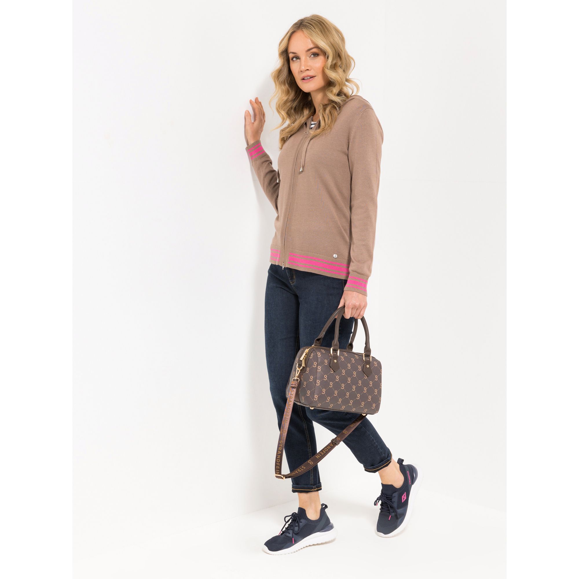 B-Ware STRANDFEIN Strickjacke mit Kapuze 2-Wege-Reißverschluss - QVC.de