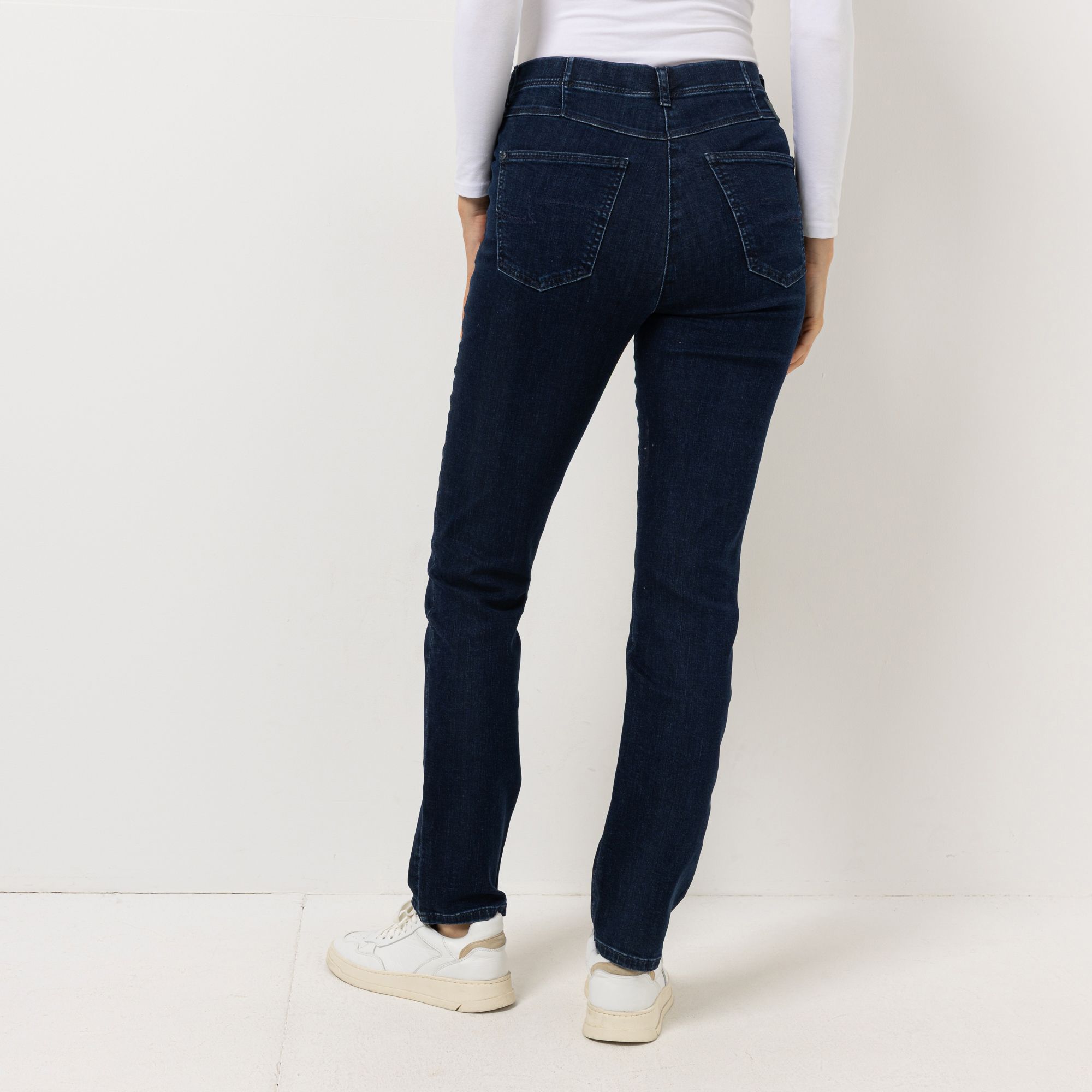 B-Ware RAPHAELA BY BRAX Jeans Laura New 4-Pocket-Style Magic-Waist - QVC.de