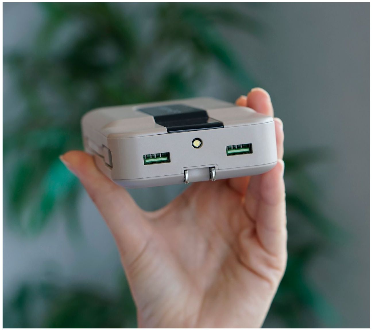 Limitless 15,000mAh & 15W Wireless Charge Power Bank w/AC Plug & Cables ...