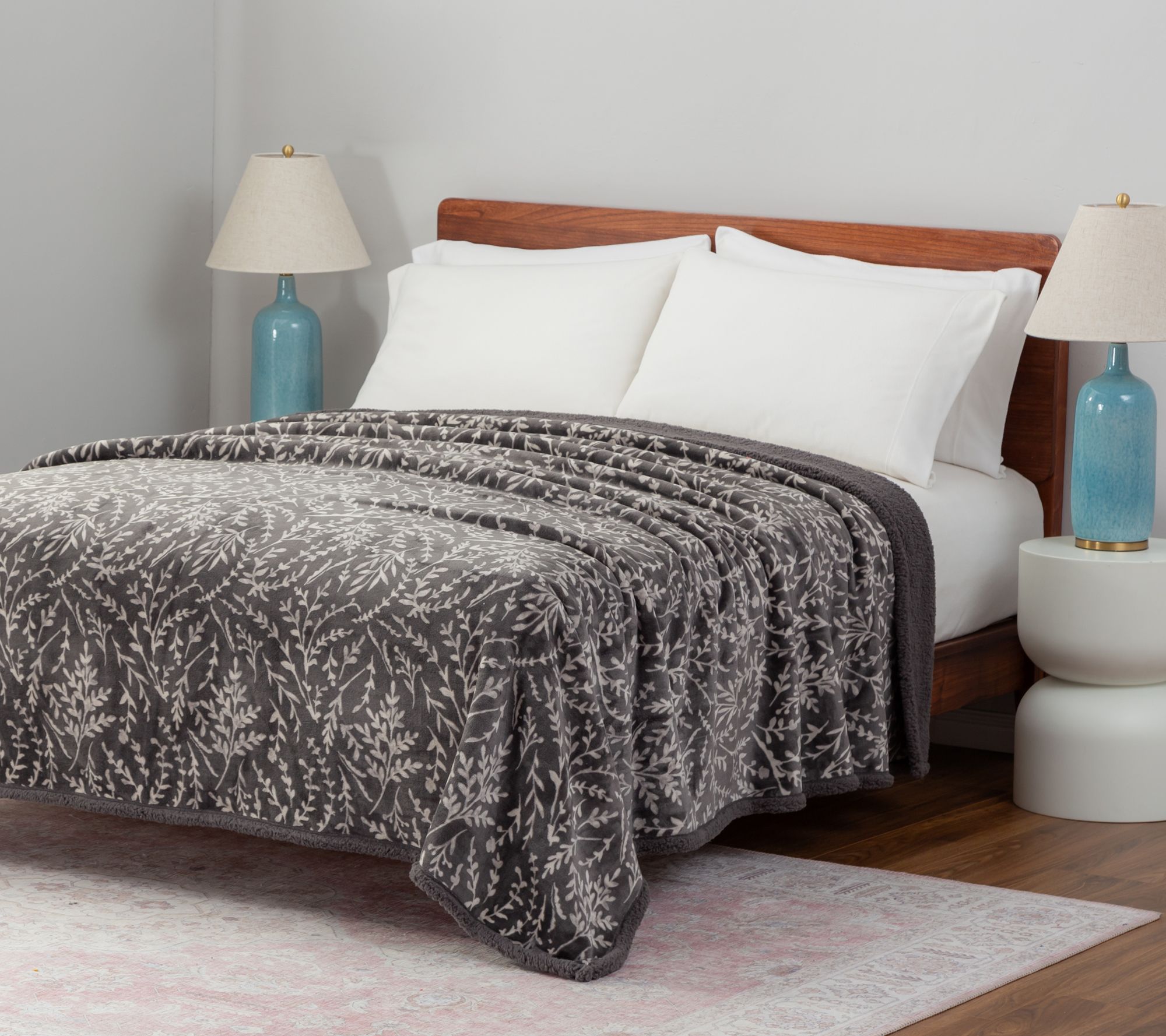 Berkshire Floral Vine Velvetsoft Blanket - Twin - QVC.com