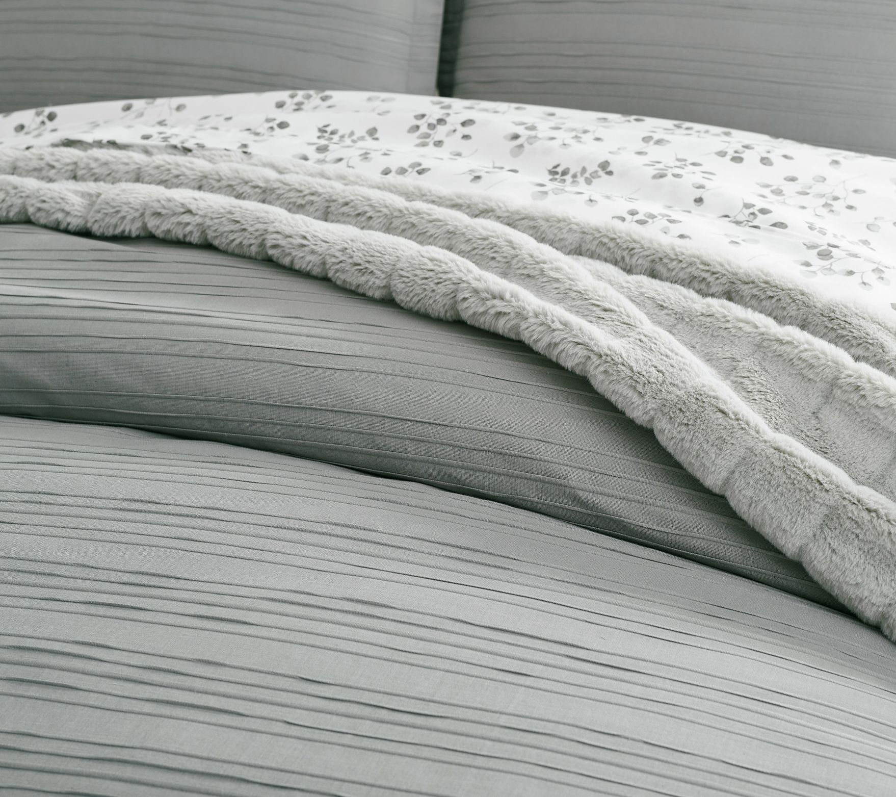 Scott Living Aero 100% Cotton 3-Piece Comfor teSet - Queen - QVC.com