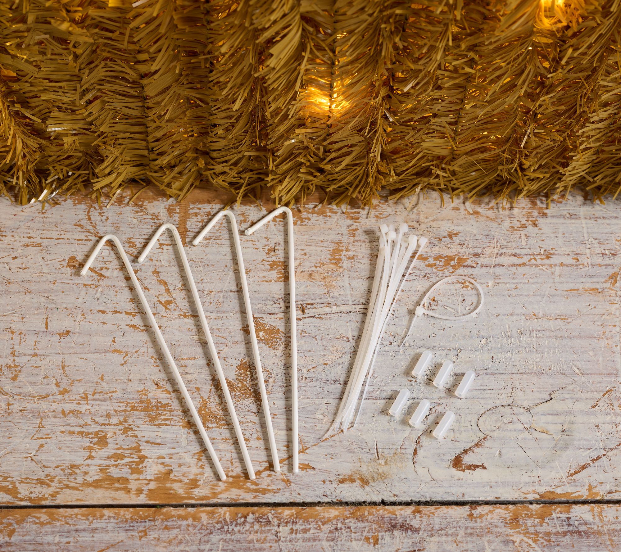 Hay & Harvest In/Outdoor 20.5" Large Illuminated Hay Bale - QVC.com