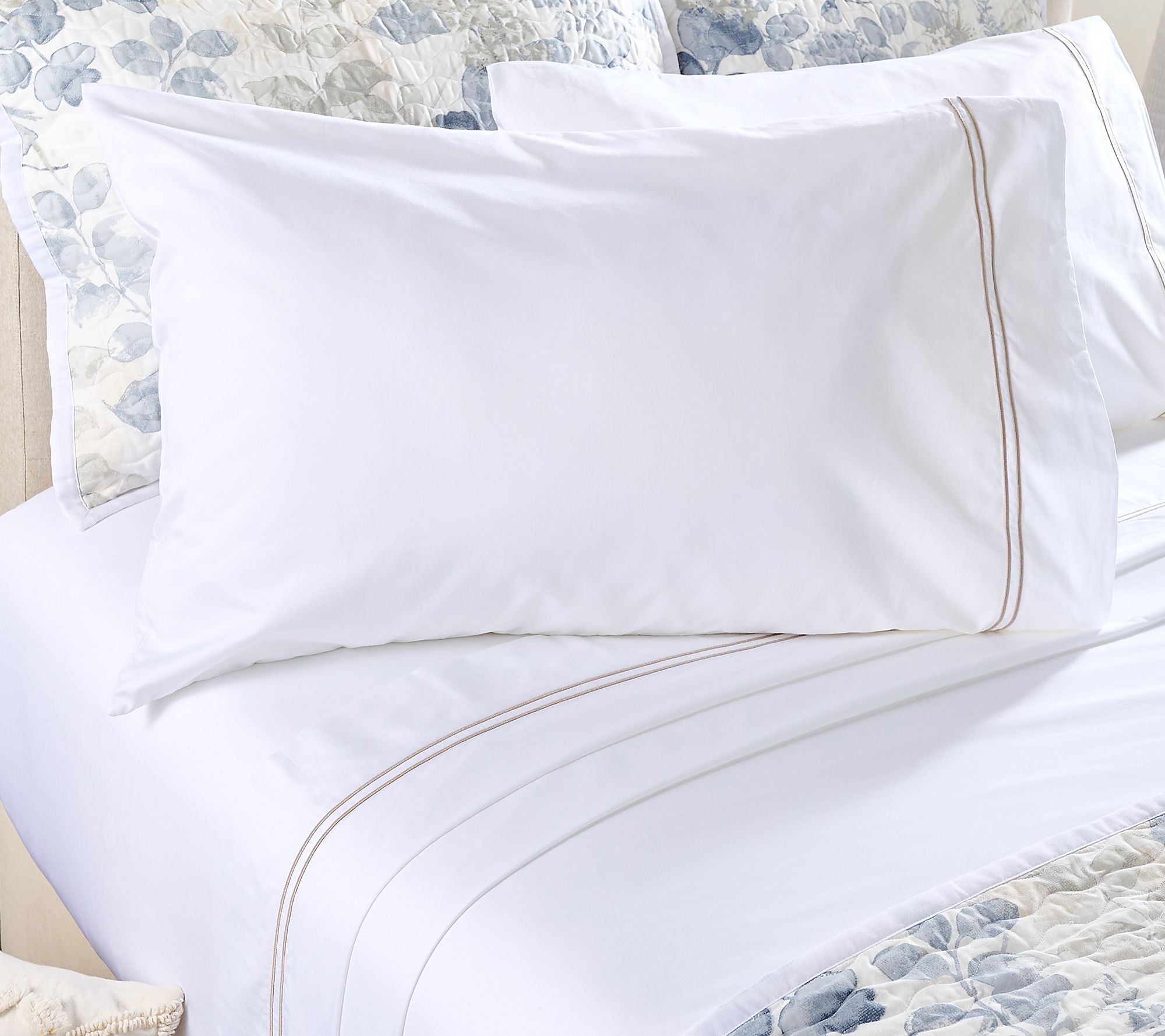 Northern Nights Signature Baratta Hem Sateen Sheet Set - Full - QVC.com