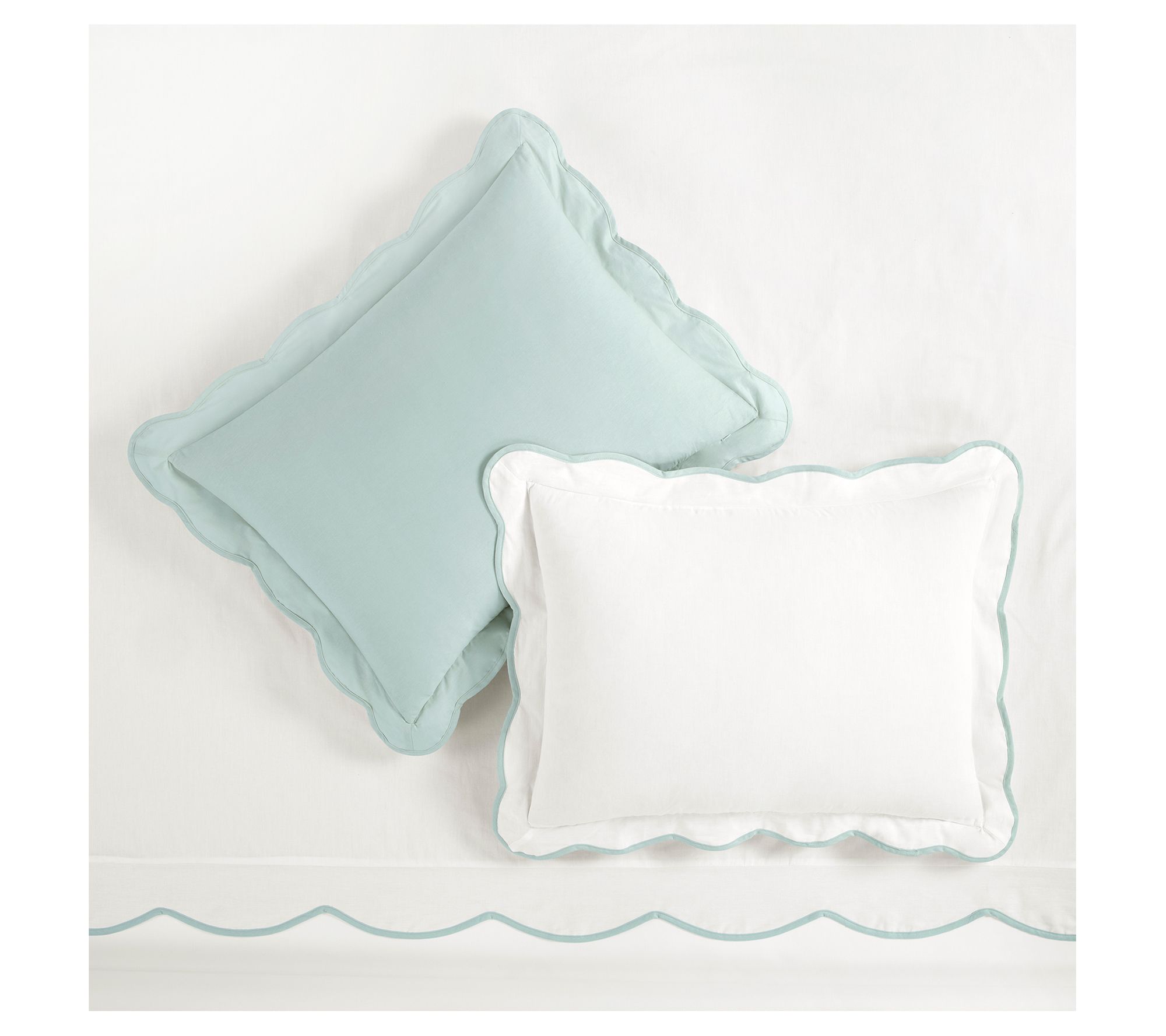 Lush Decor Coas tal Chic Scallo p Edge Duvet Co ver 3pc Set- Ki - QVC.com