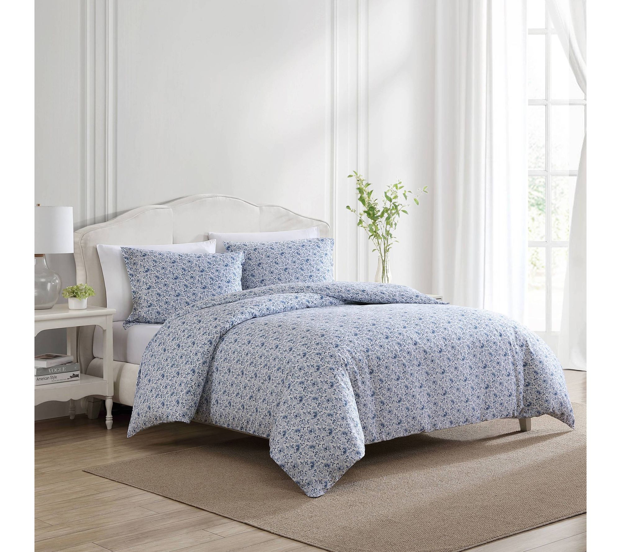 Laura Ashley Lorelei Indigo Full/Queen Duvet Cover Set - QVC.com