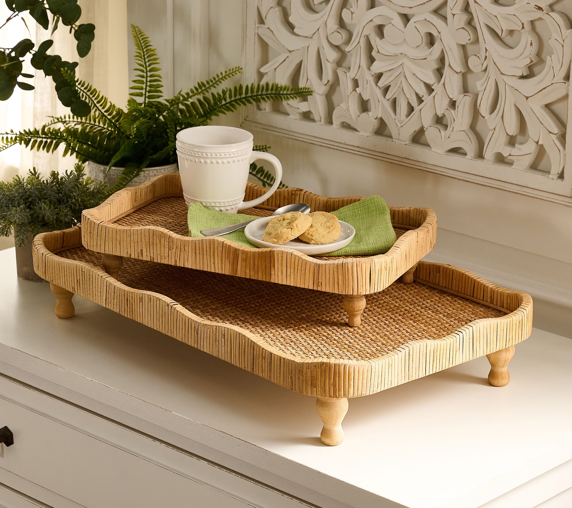 Mrs. H by Dee Hilfiger Set of 2 Large & Small Rattan Trays - QVC.com