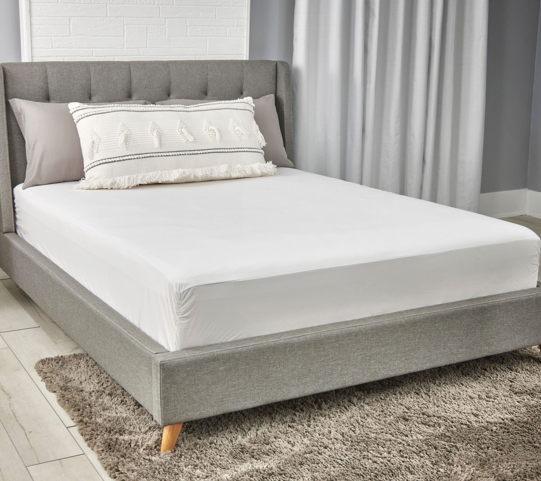 AllerEase Maximum Mattress Protector, King - QVC.com