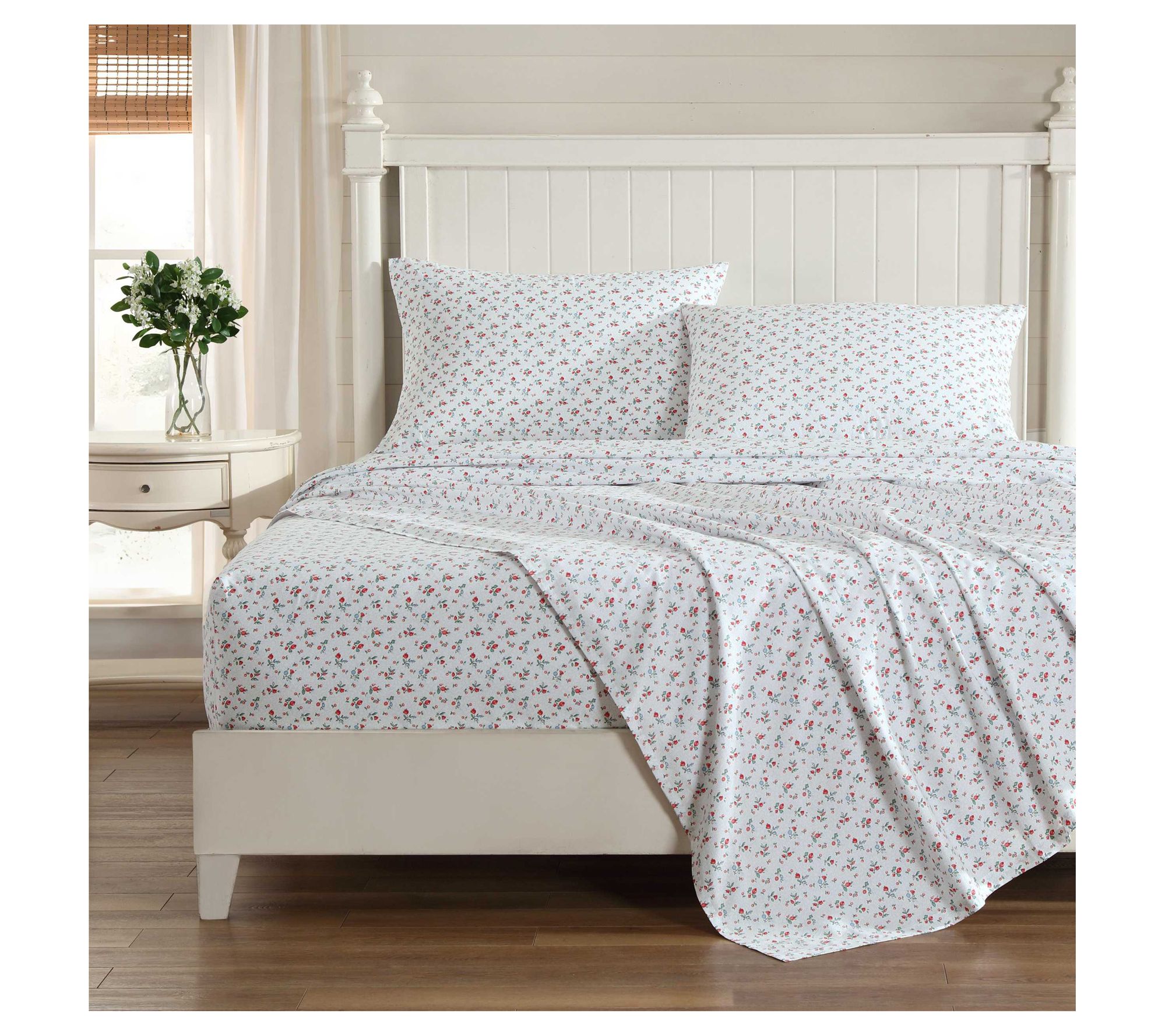 Laura Ashley Aylesmore Ditsy Red-Blue Twin XL Sheet Set - QVC.com