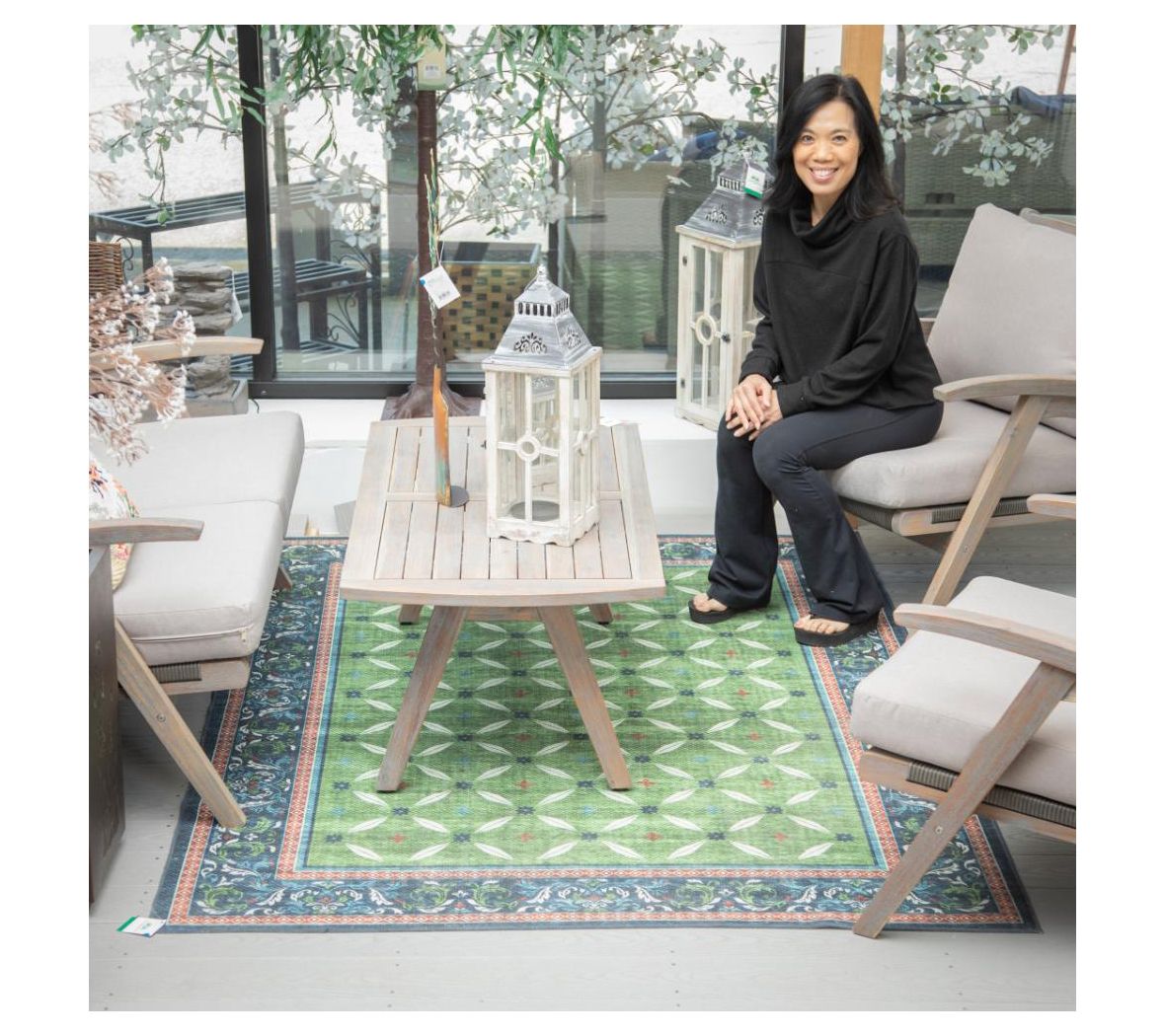 Evergreen Aruba Green 5'x7' In/Out Border Washable Rug - QVC.com