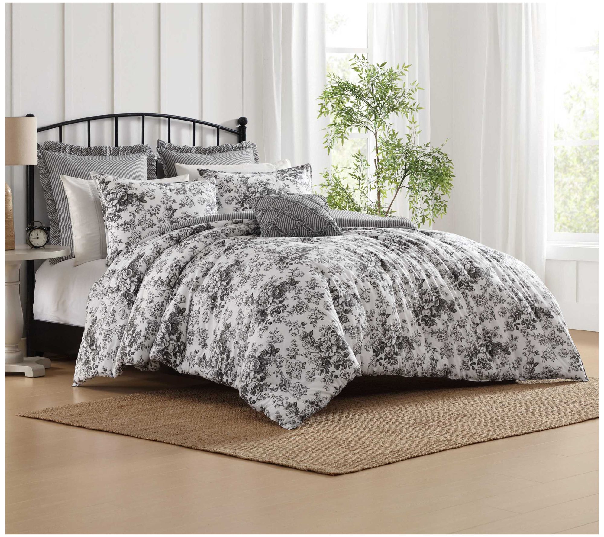 Laura Ashley Toile Delight Grey Full/Queen Comforter Sham Set - QVC.com