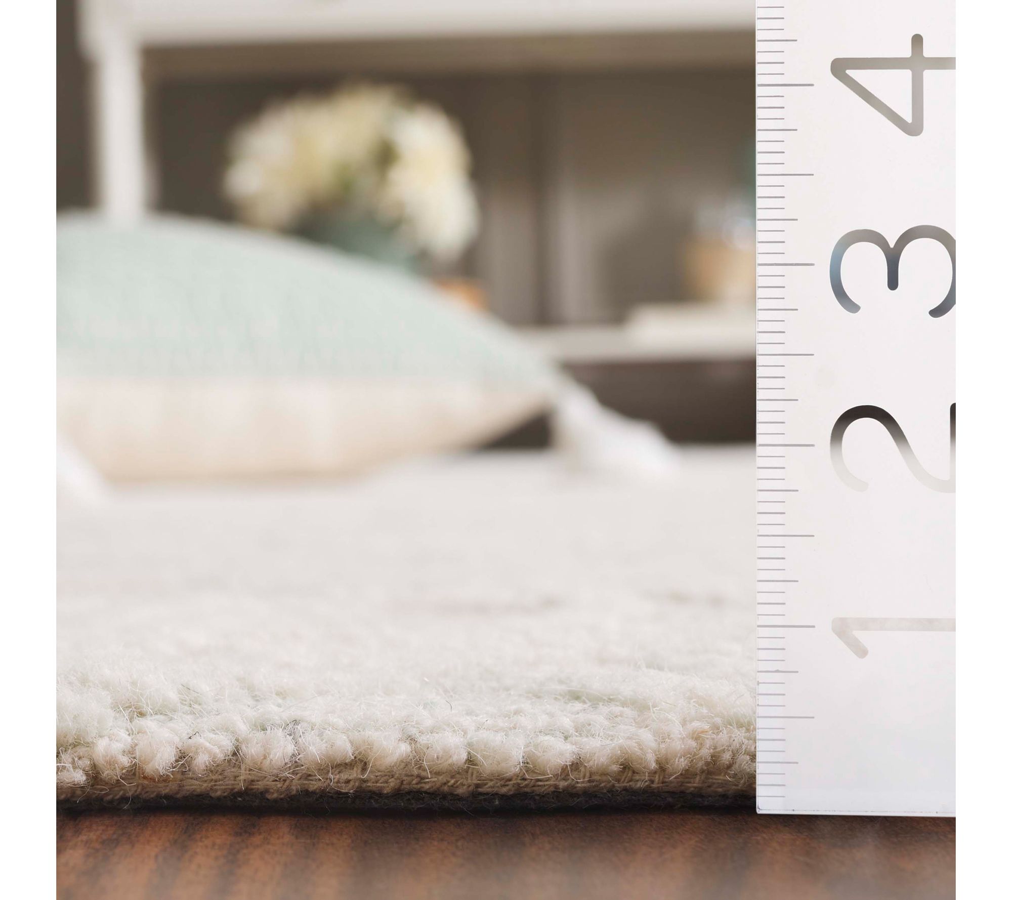 Safavieh Snowcrest Hand Tufted Wool 8' x 10' Rug - QVC.com