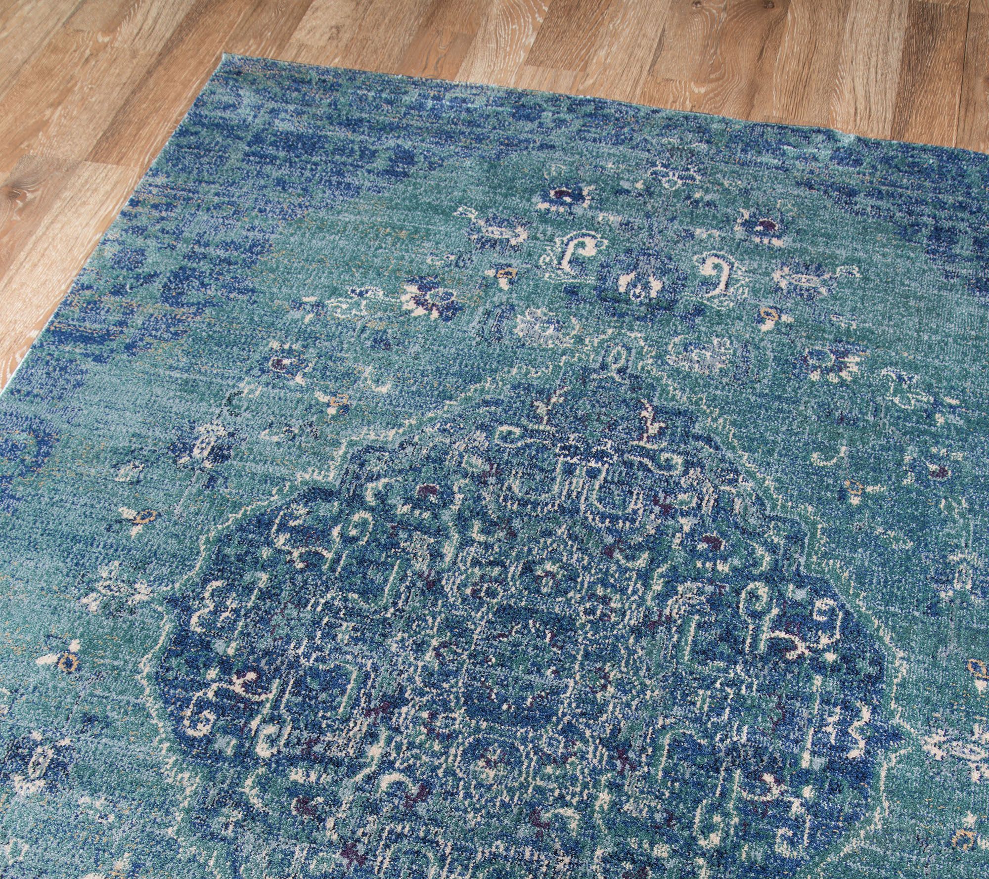 Momeni Amelia Sarouk 7'10" x 9'10" Rug - QVC.com