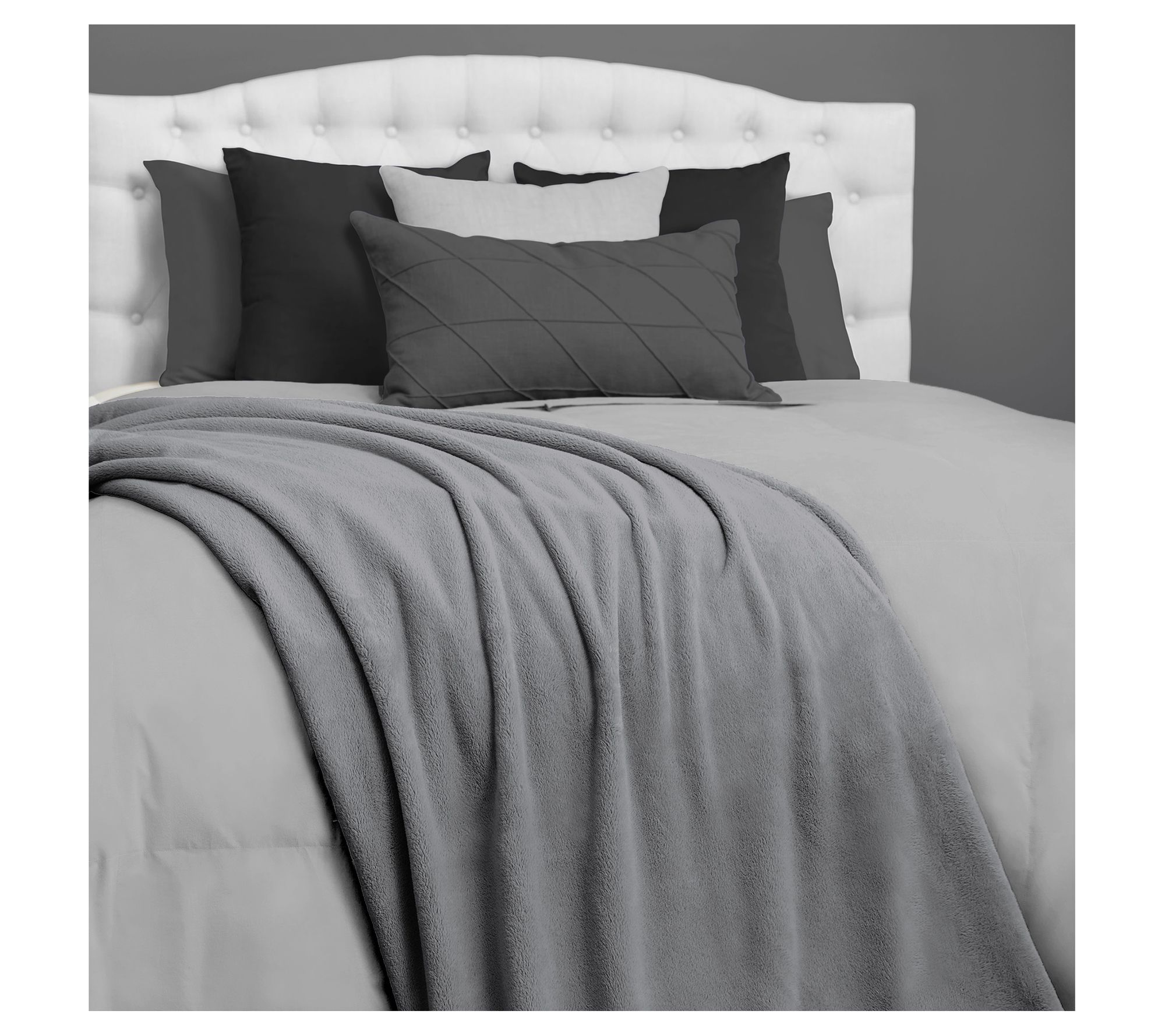 "As Is" Warmwell Heat Sustaining Plush 60x70 Throw - QVC.com