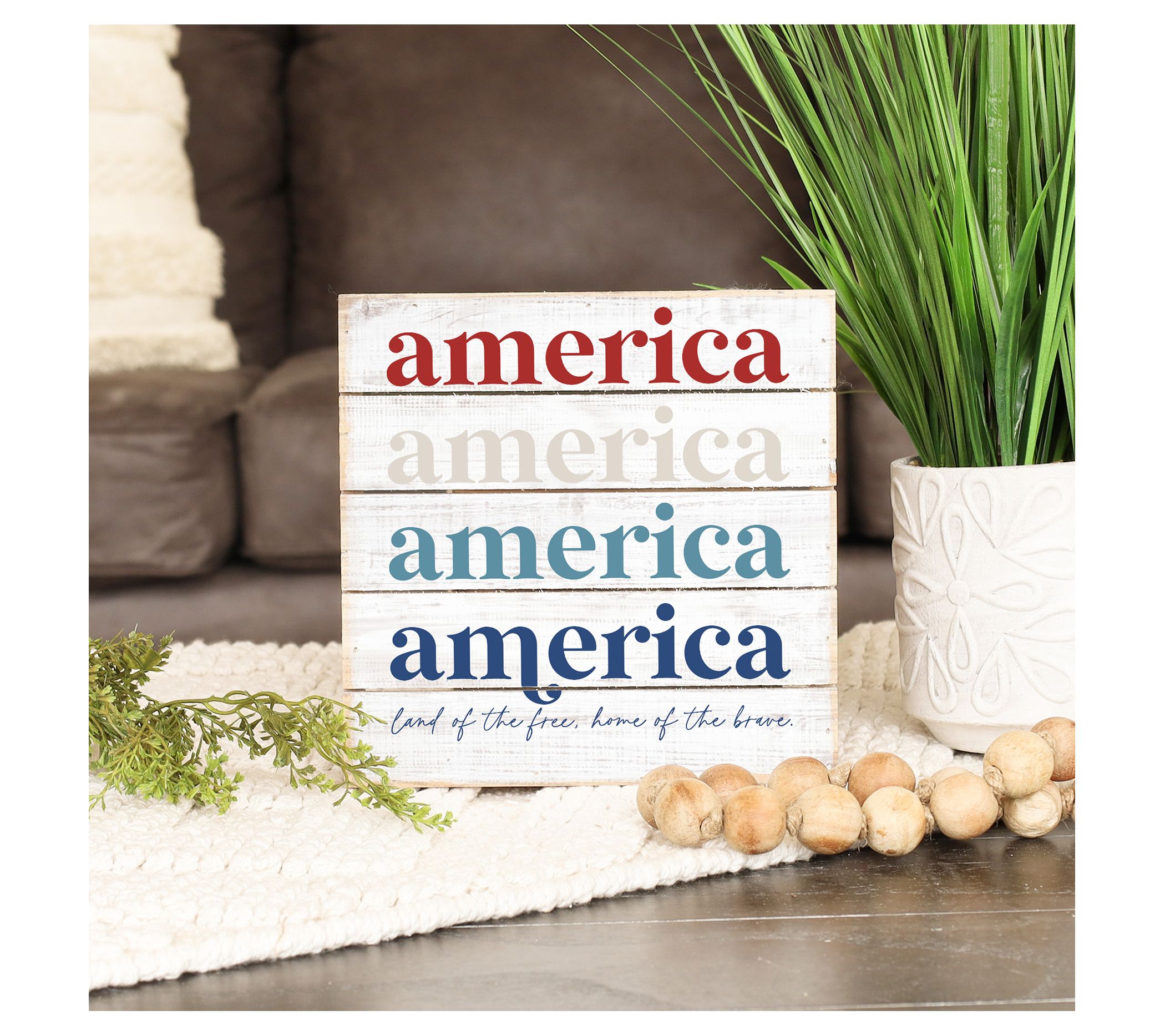 Sincere Surroundings 8" America Repeated PalletPetite - QVC.com