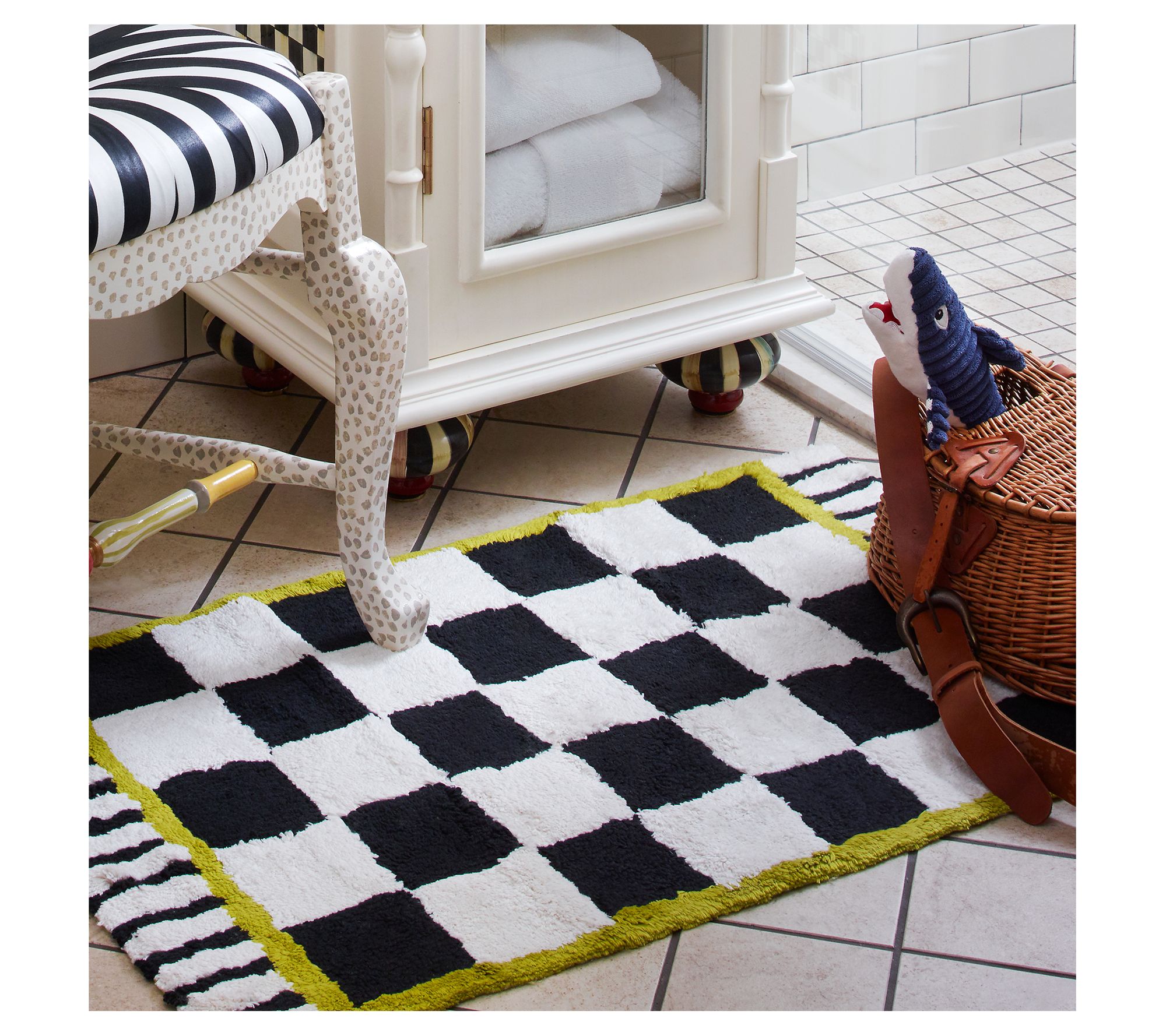 MacKenzie- Childs Bath Rug - QVC.com
