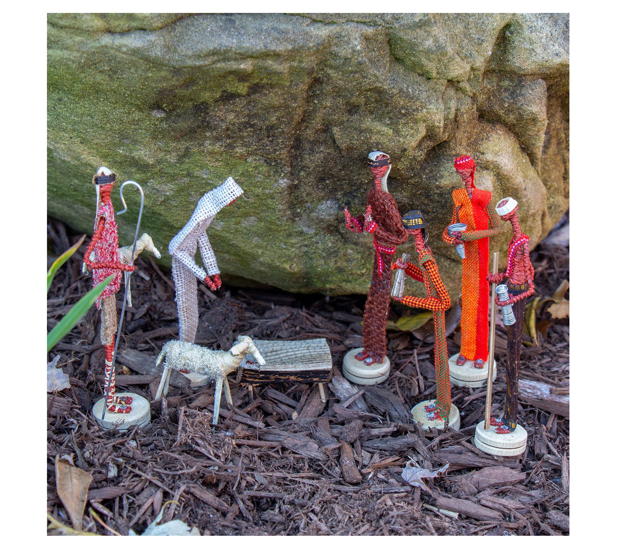 Global Crafts Colorful Banana Fiber Kenya Nativity Set w/ Box - QVC.com