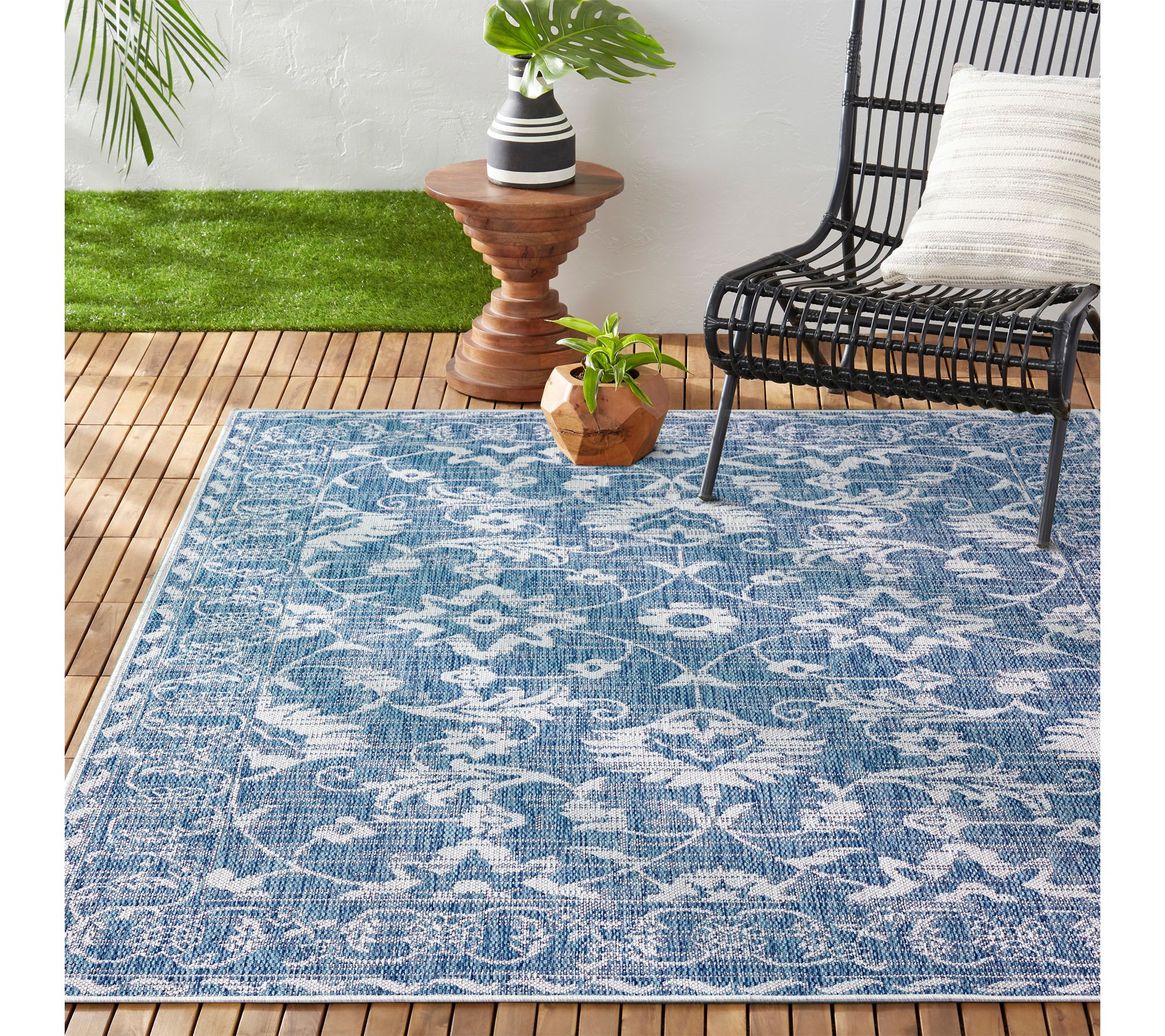 NMNY Patio Country Ayala 5x7 Indoor/Outdoor Rug - QVC.com