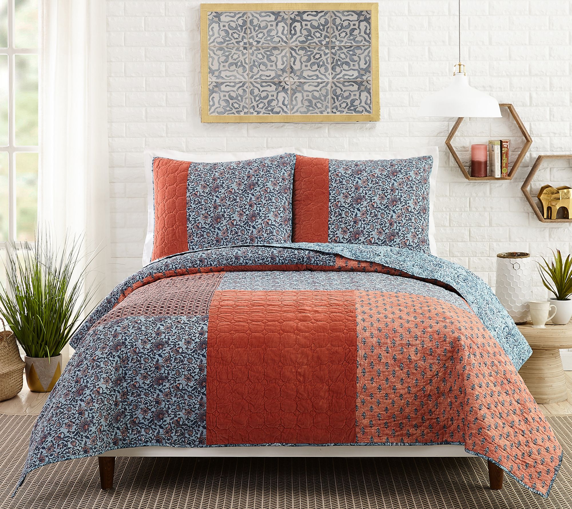Jessica Simpson Bombay Twin Quilt - QVC.com