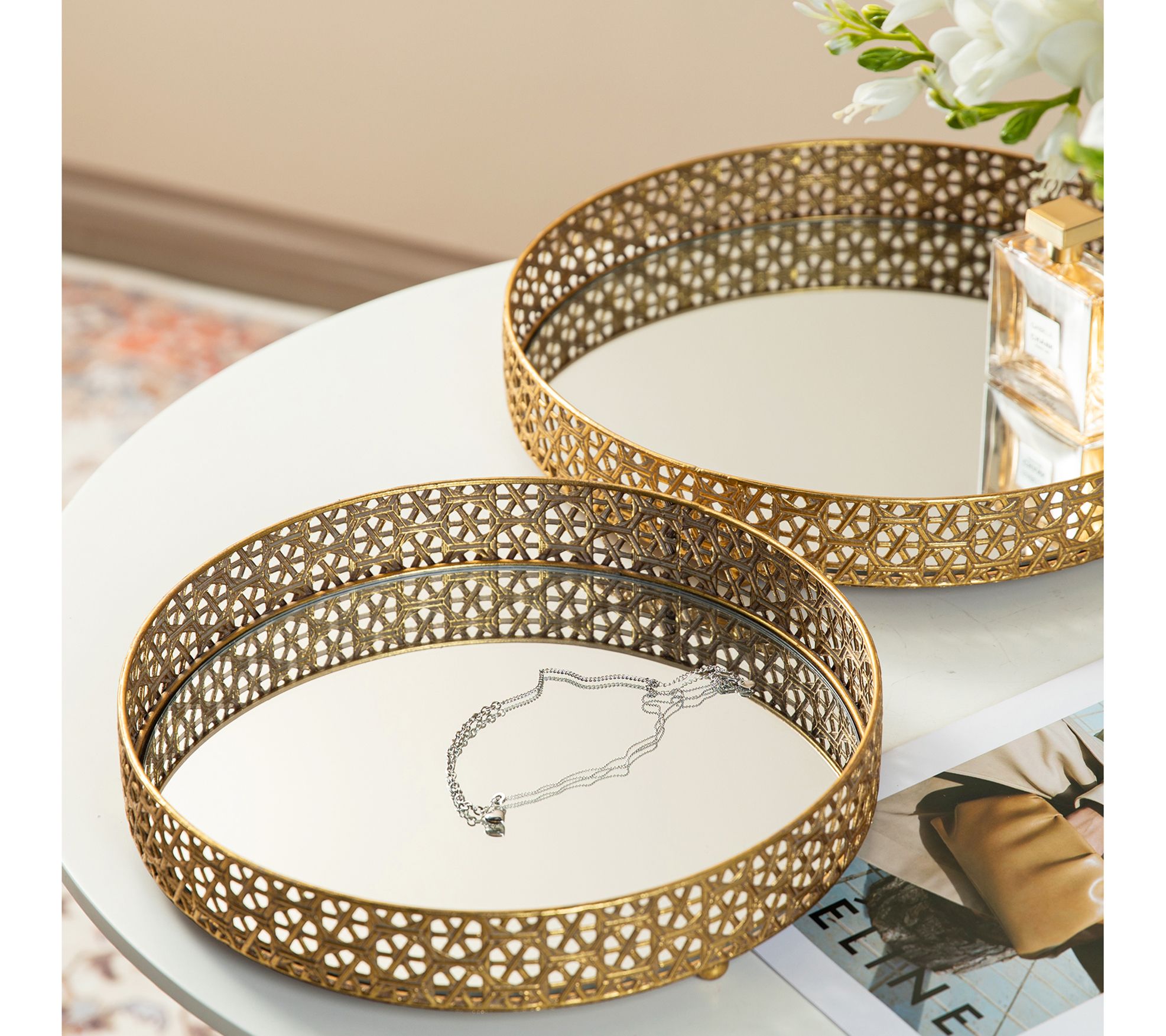 Glitzhome Set of 2 Round Metal Mirrored Decorative Trays - QVC.com