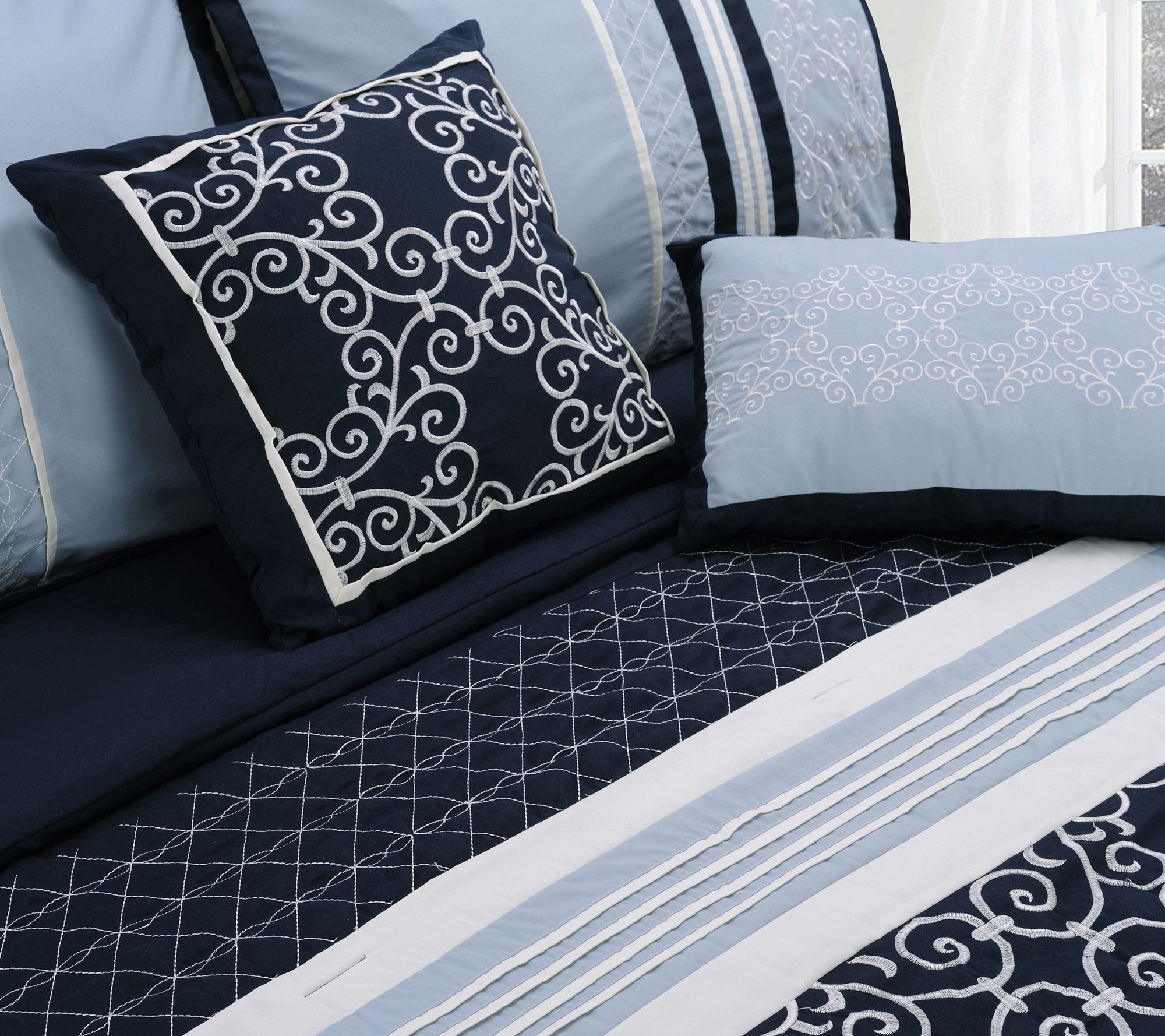 Superior Clarissa 8pc Traditional Bedding Set,Full - QVC.com