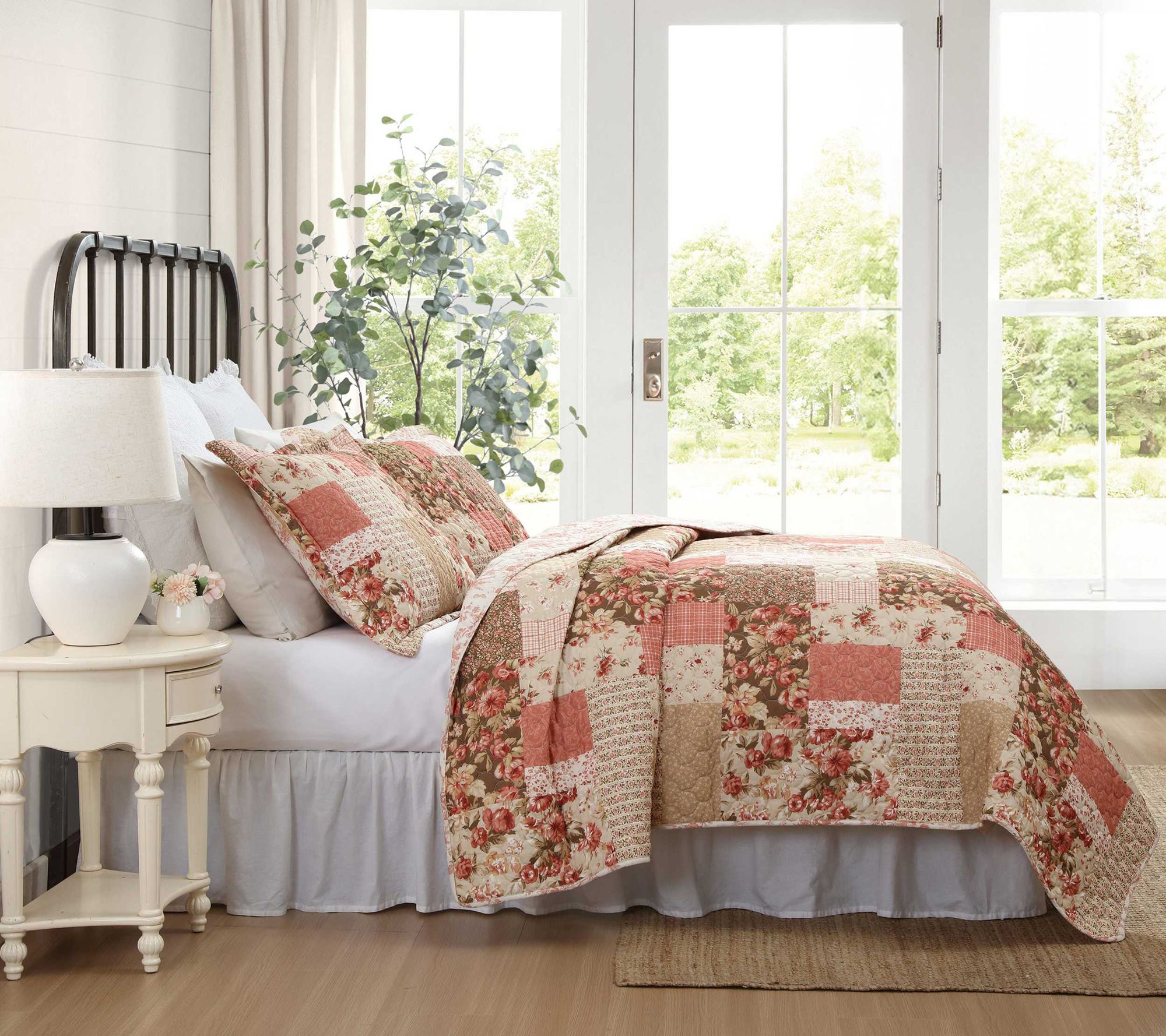 Laura Ashley Harrietta Patchwork Twin Quilt Sham Set - QVC.com