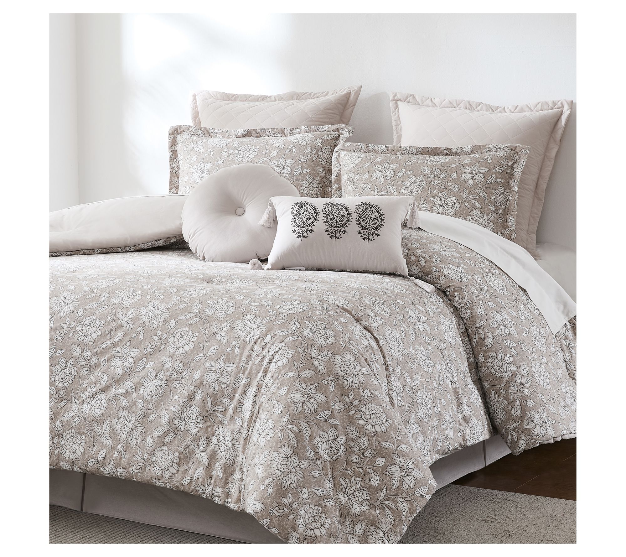 Lush Decor Zara Floral Block Cotton Comforter 8Pc Set Queen - QVC.com