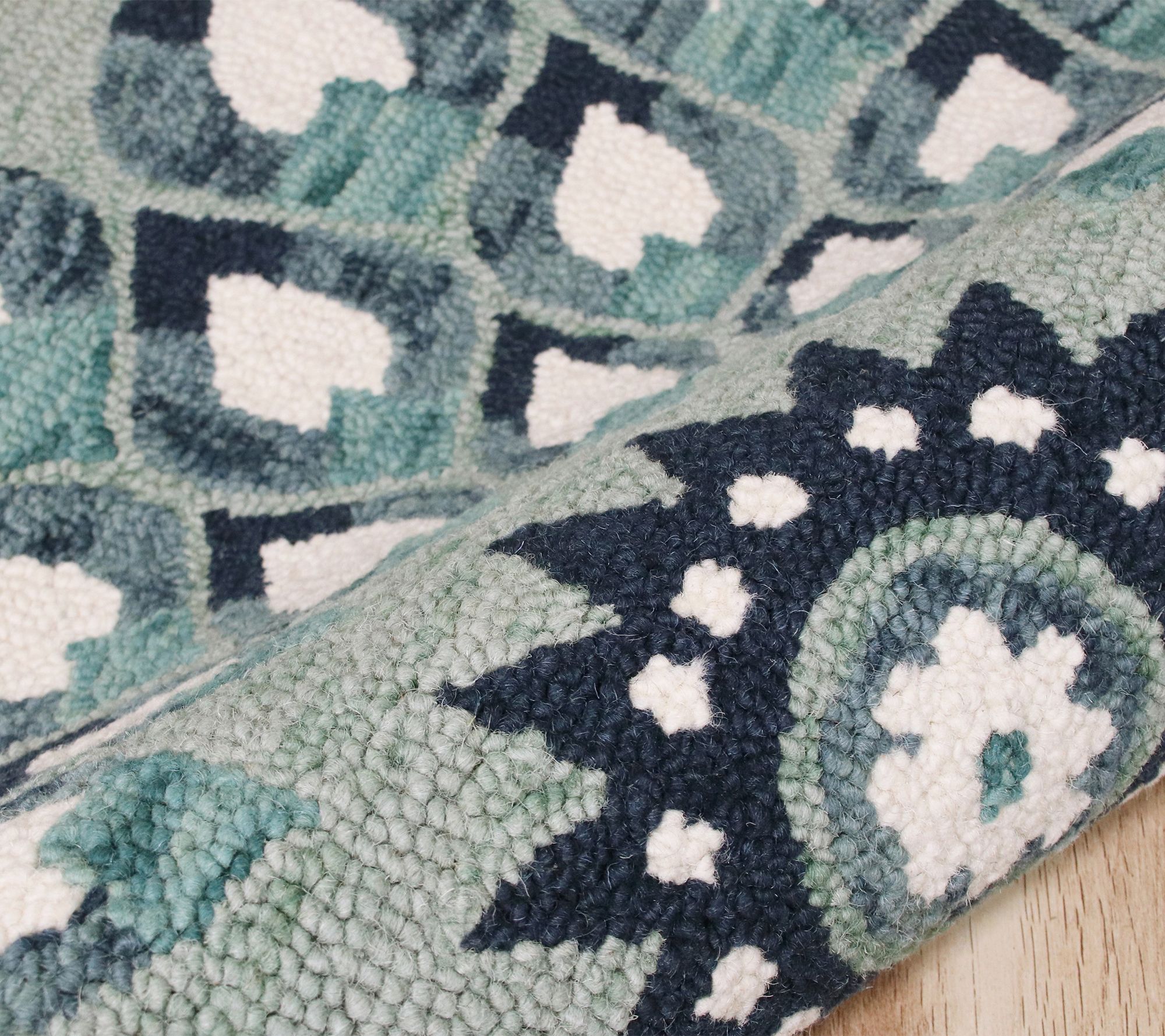 Ox Bay Geometric Medallion Hand-Tufted Wool Rug, 4' Round - QVC.com