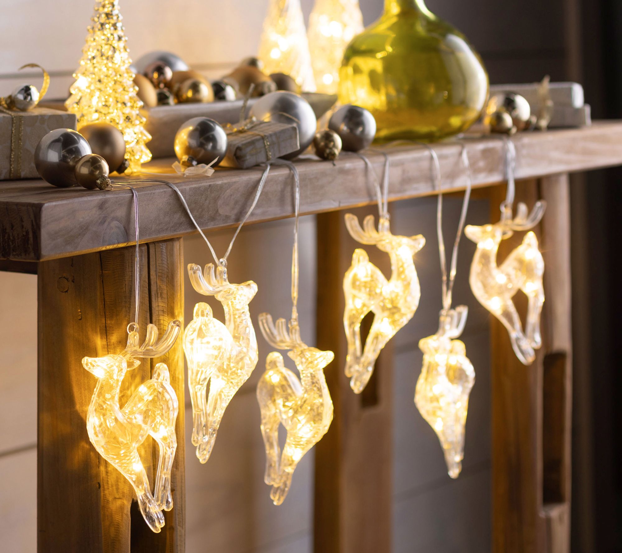 Barbara King 59" Illuminated Reindeer Garland - 6 Reindeer - QVC.com