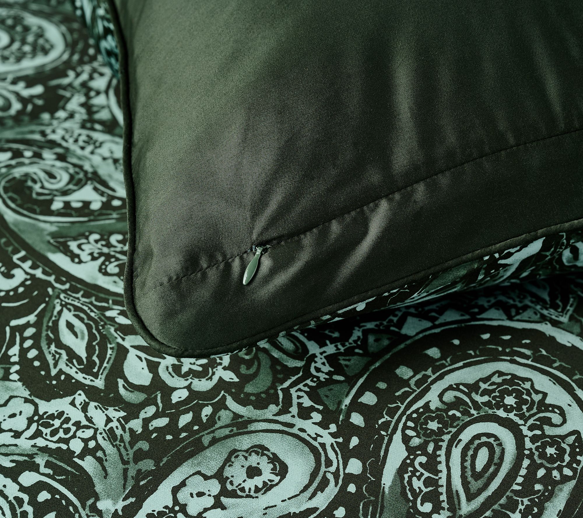 Northern Nights Paisley Comforter 4-Piece Set- Twin - QVC.com