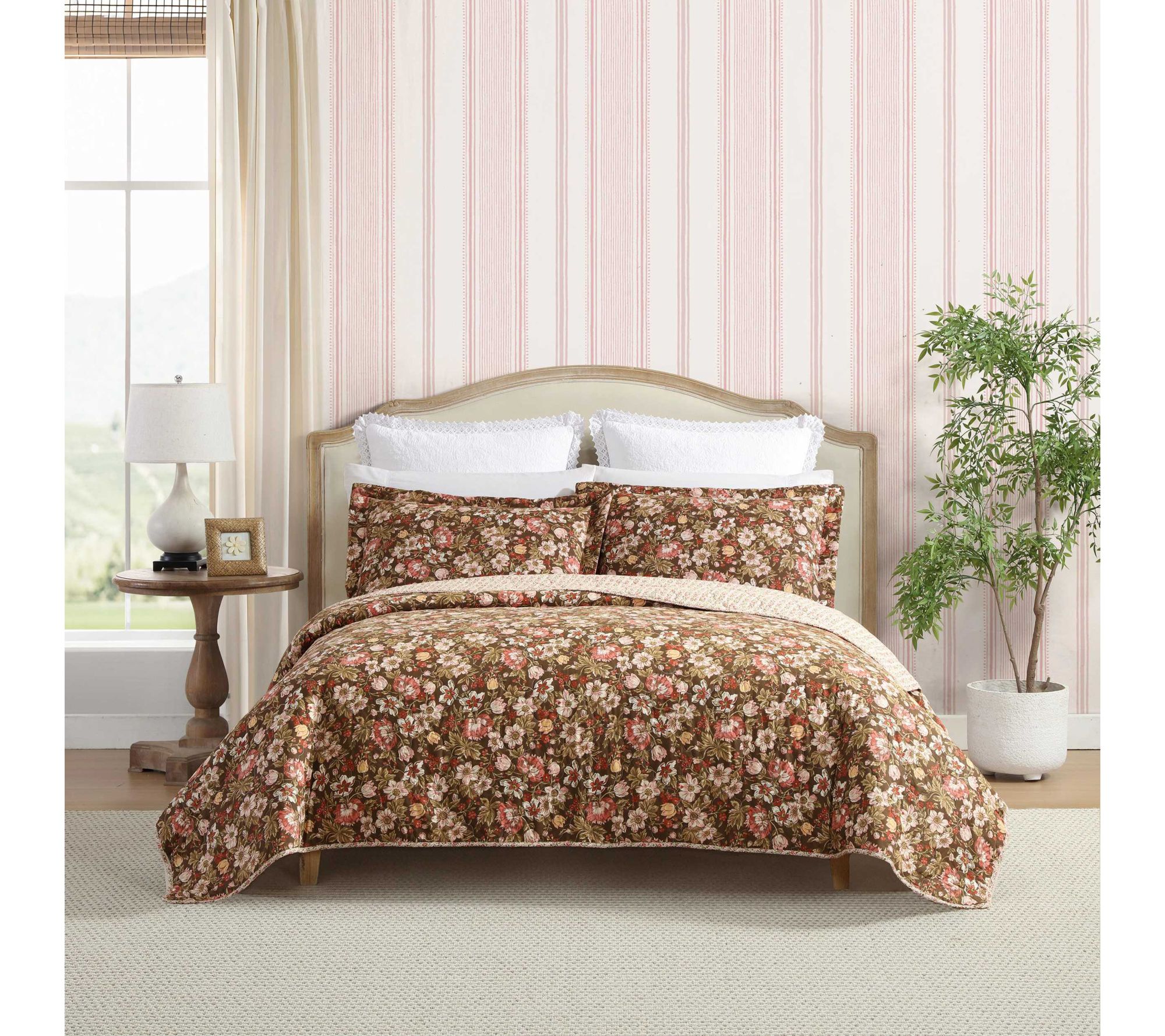 Laura Ashley Marta Brown Full/Queen Quilt ShamSet - QVC.com