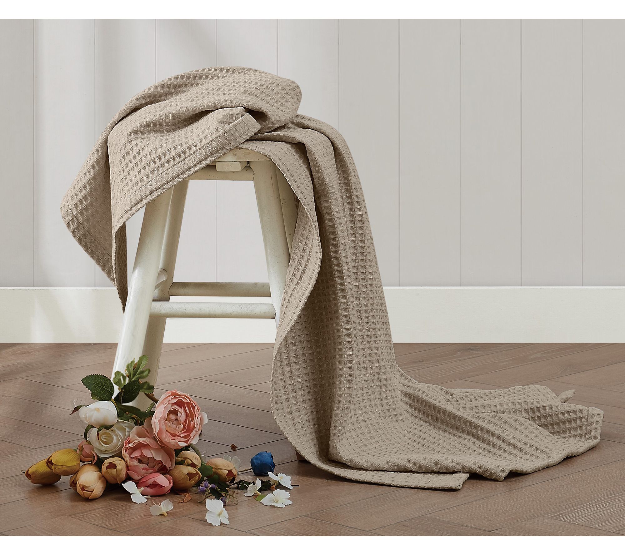 The Farmhouse b y Rachel Ashwel l Cotton Waffle 50x60 Throw - QVC.com