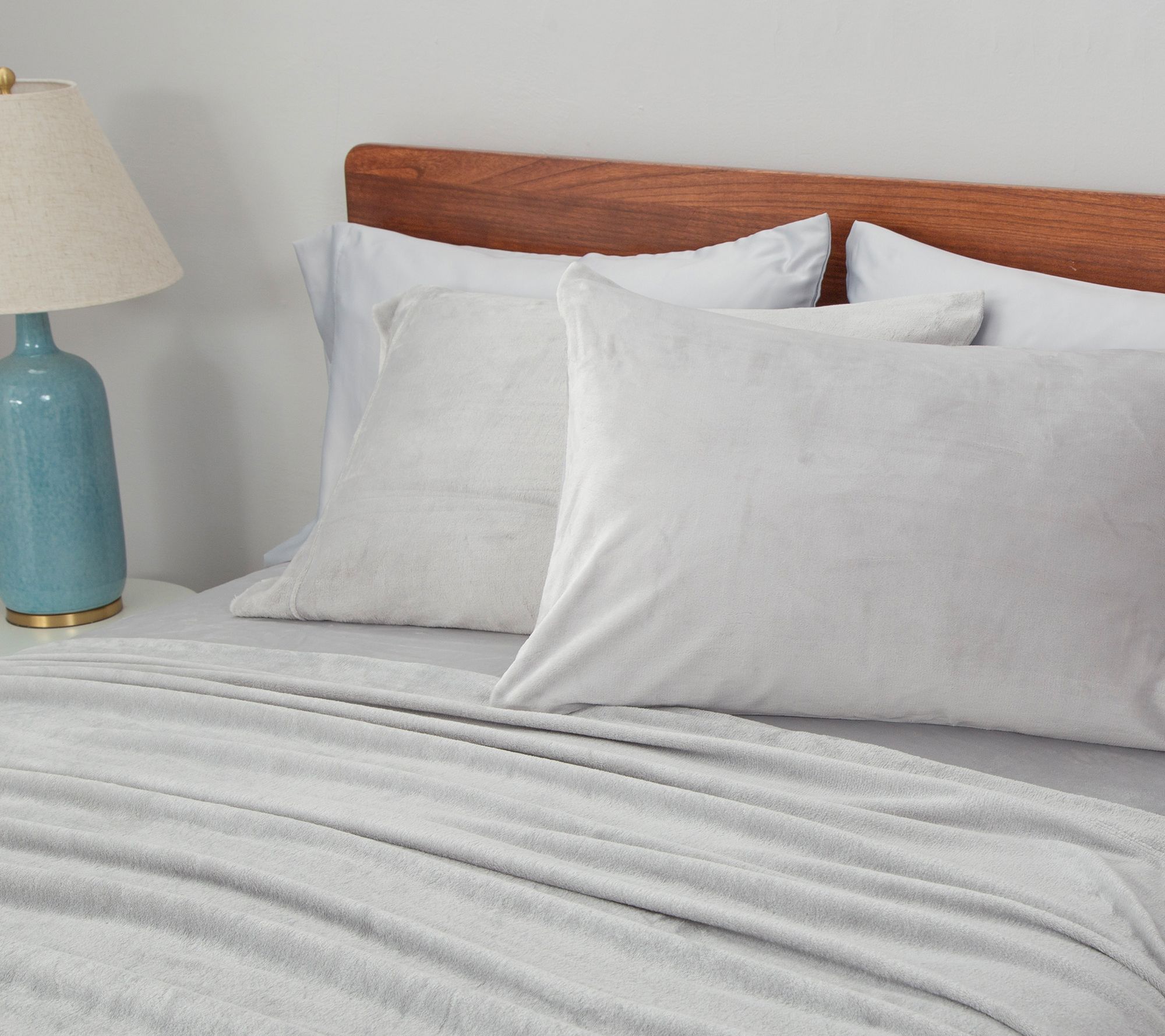 Berkshire Velvetsoft Sheet Set with Extra Satin Cases- Twin XL - QVC.com