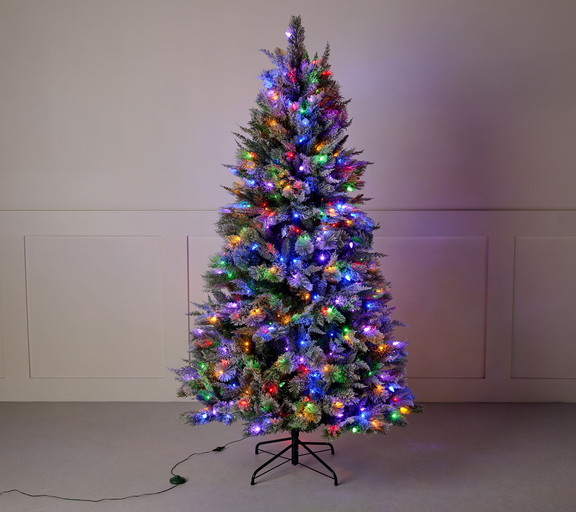 Home Reflections 7.5' LED Cashmere Pine Tree with Bag - QVC.com