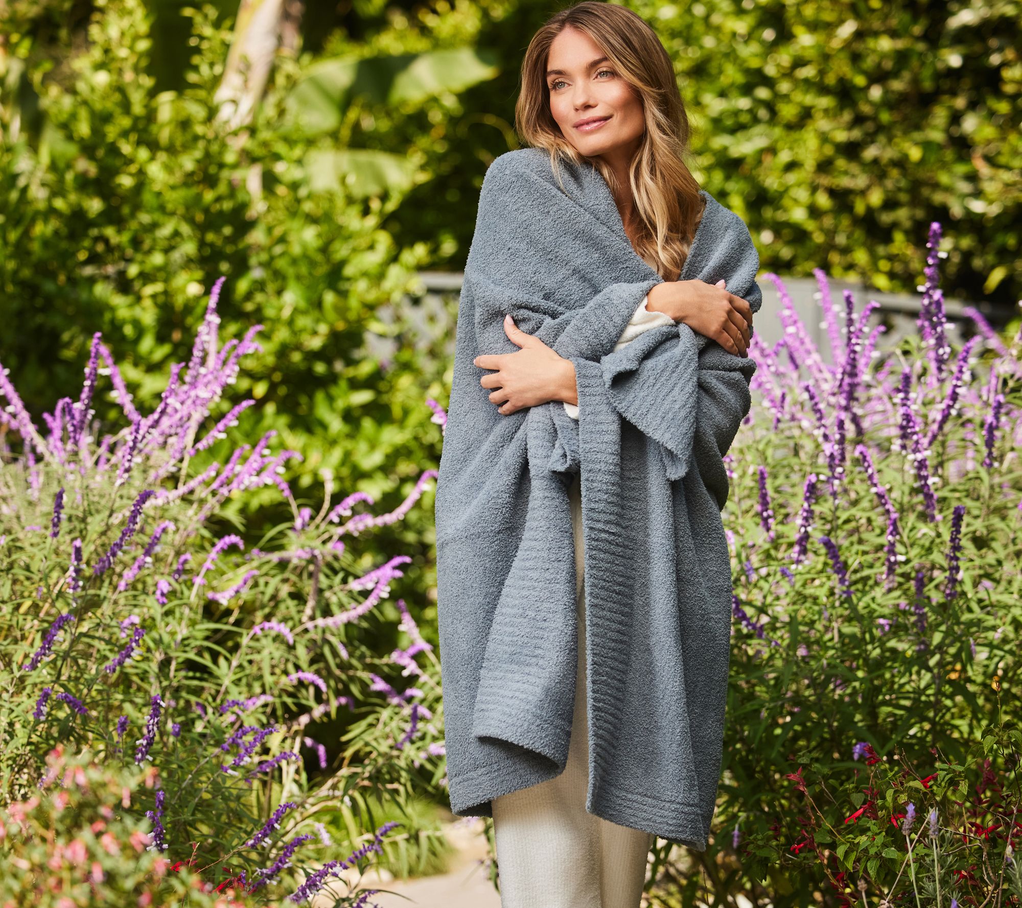 "As Is" Barefoot Dreams CozyChic 45x60 Stacked Rib Border Blanket - QVC.com