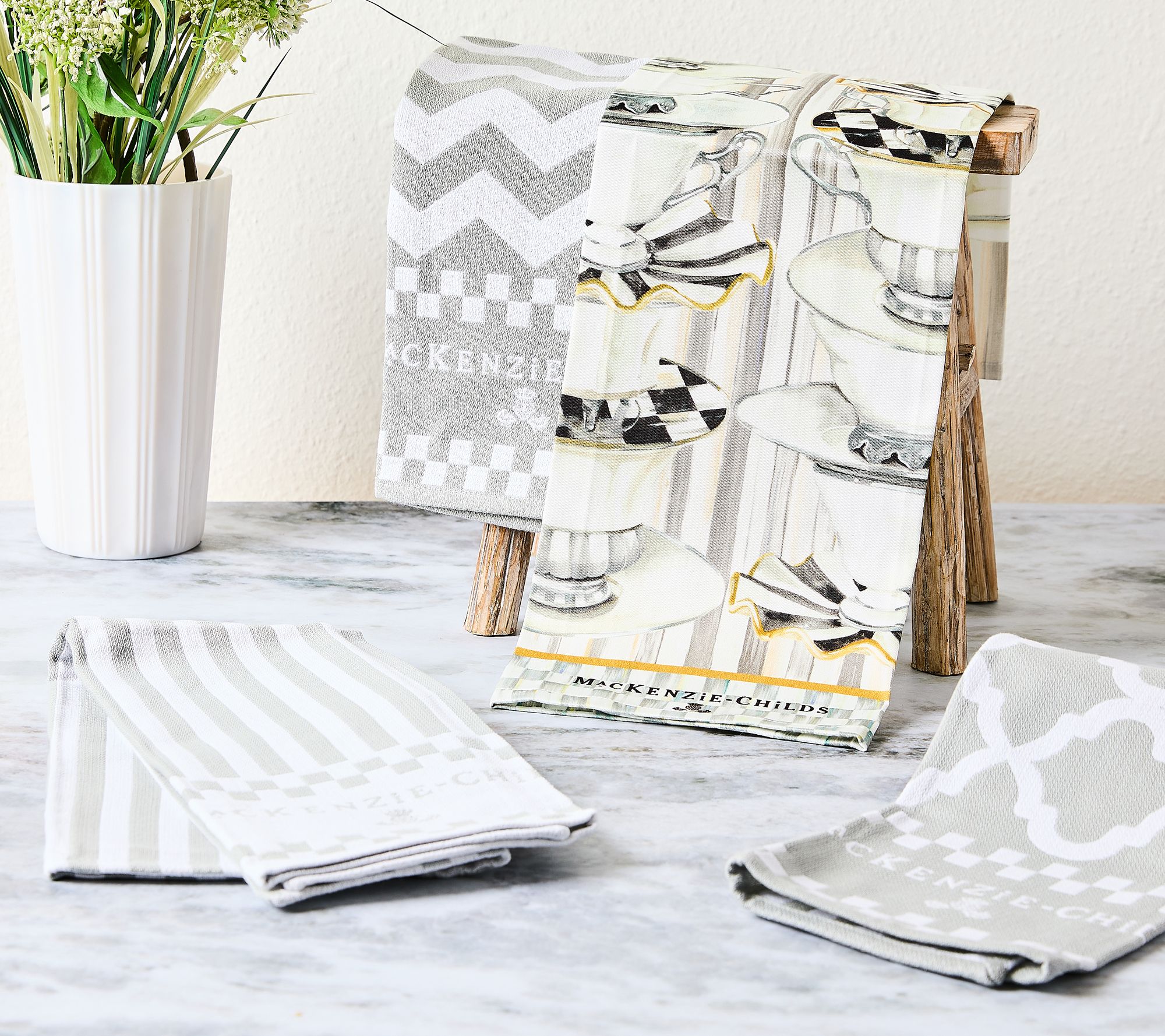 MacKenzie Childs Set of 4 Dish Towels - QVC.com
