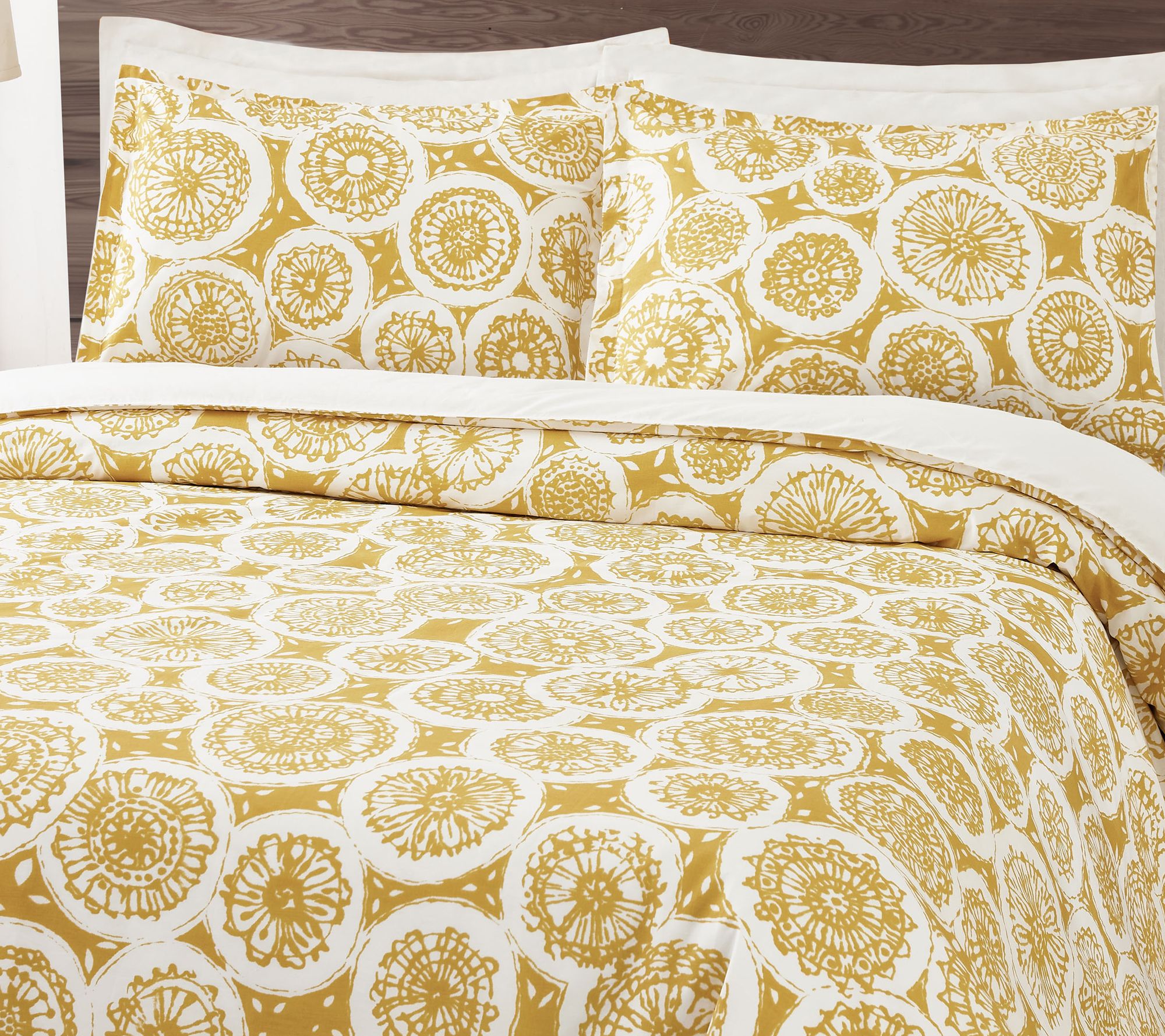 Trina Turk Star Dot King Duvet Set - QVC.com
