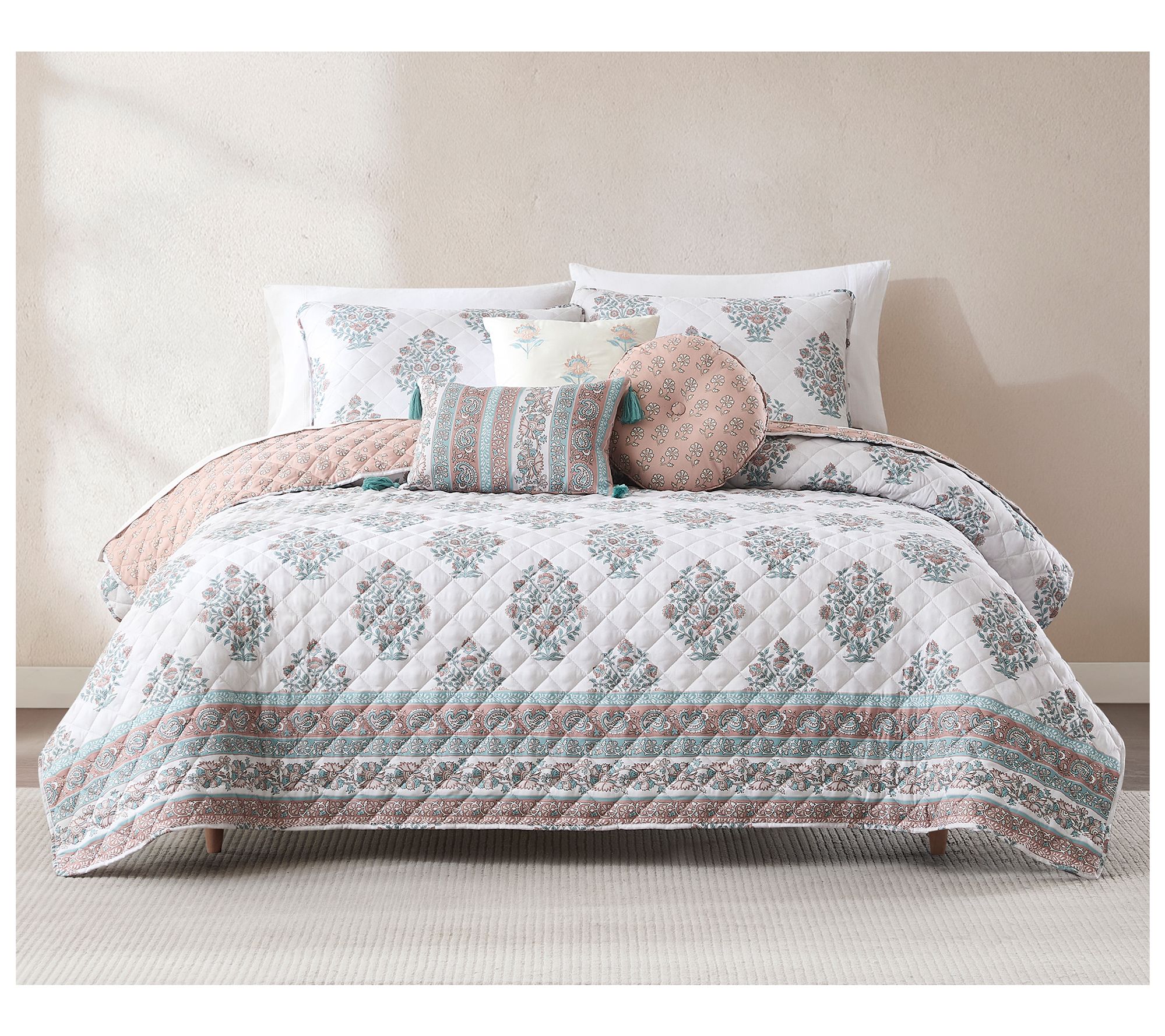 Lush Decor Sofia Flower Reversible Quilt 6Pc Set King/Cal King - QVC.com