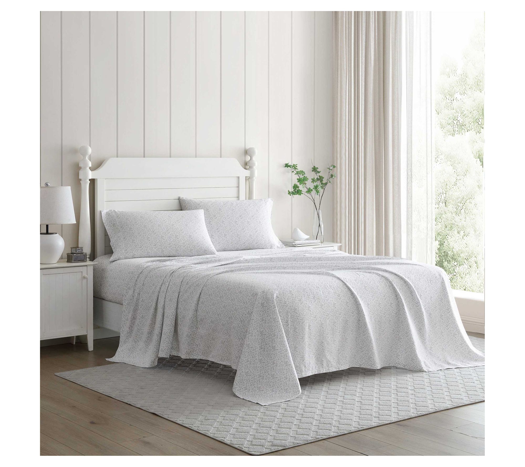 Laura Ashley Tierney Grey King Sheet Set - QVC.com