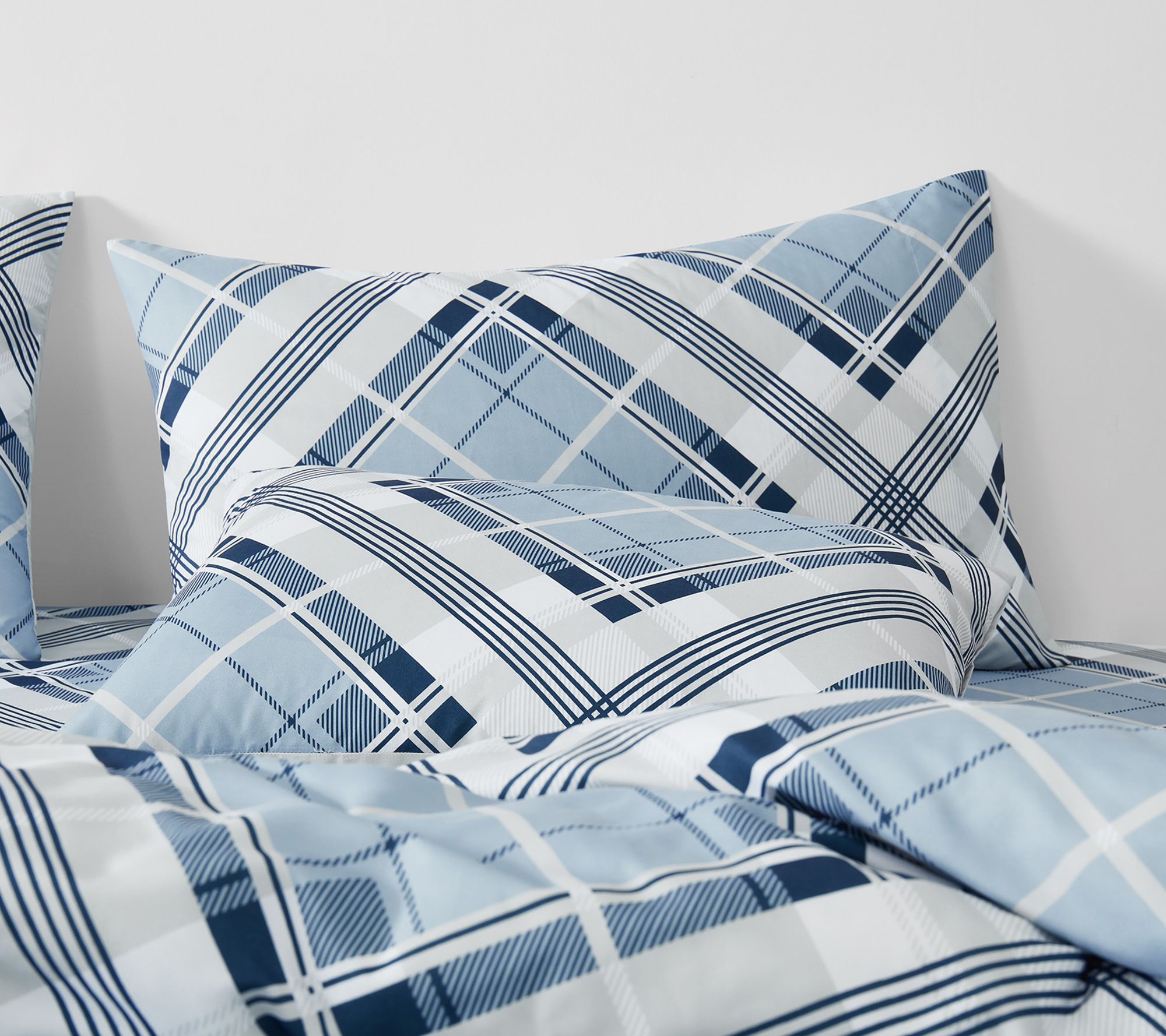 Truly Soft Lars Plaid 3 Piece King Comforter Set - QVC.com