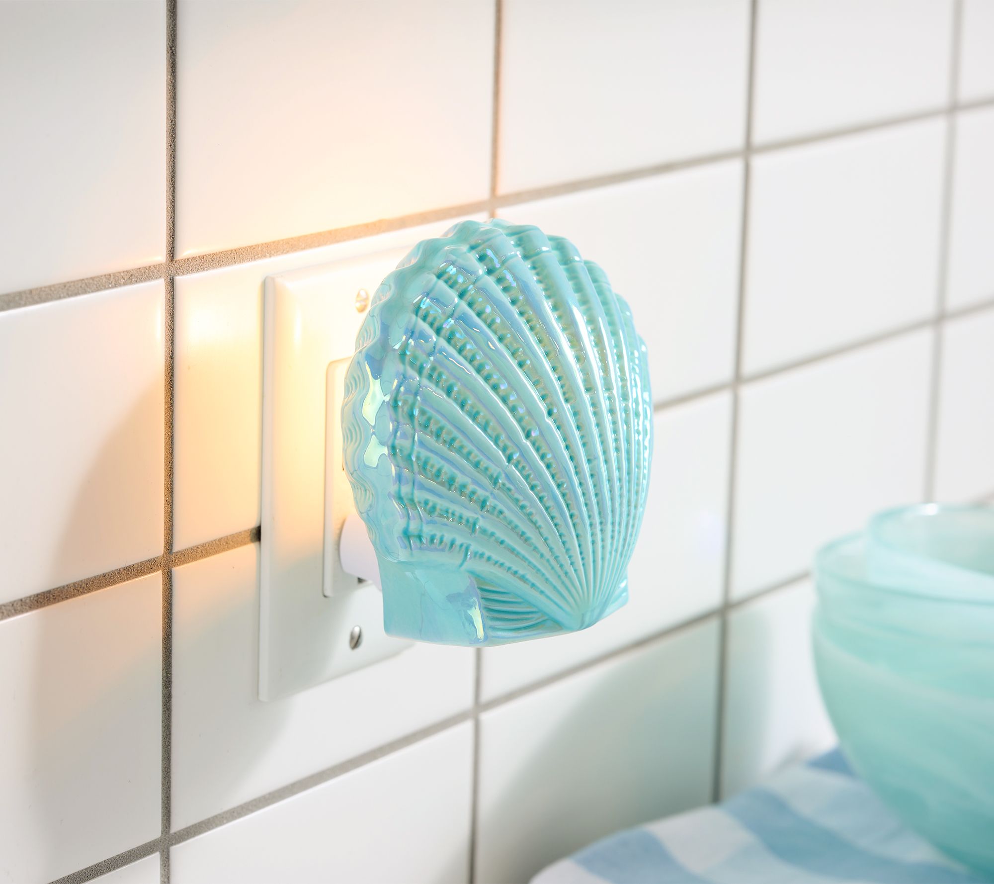 Iridescent Porcelain Shell Night Light by Valerie - QVC.com