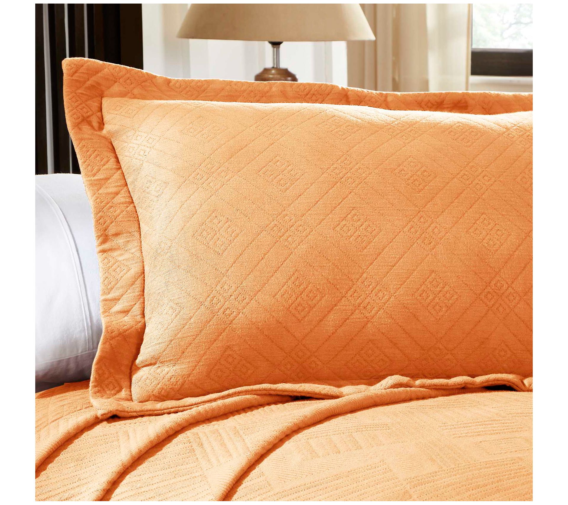 Superior Geometric Fret Cotton Scalloped Bedspr ead Set, Queen - QVC.com
