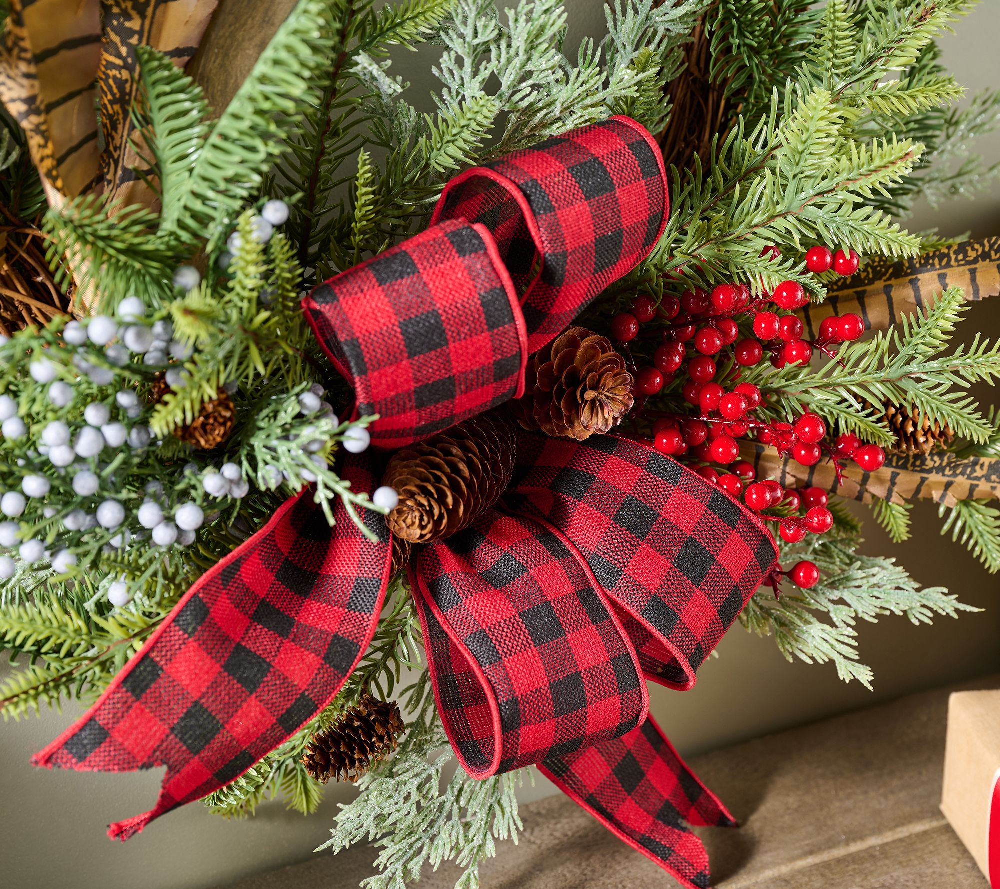 Mrs. H by Dee Hilfiger 24" Greenwich Wreath - QVC.com