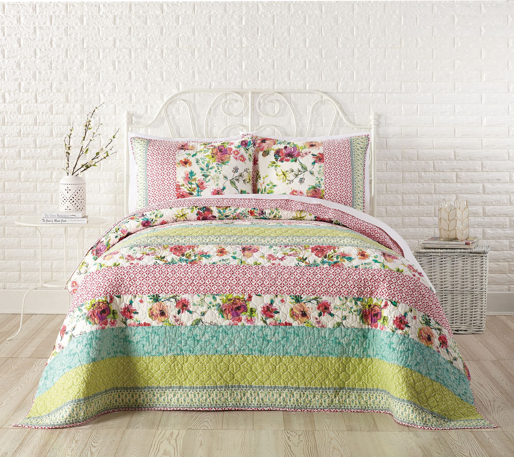 Jessica Simpson Boho Garden King Quilt - QVC.com