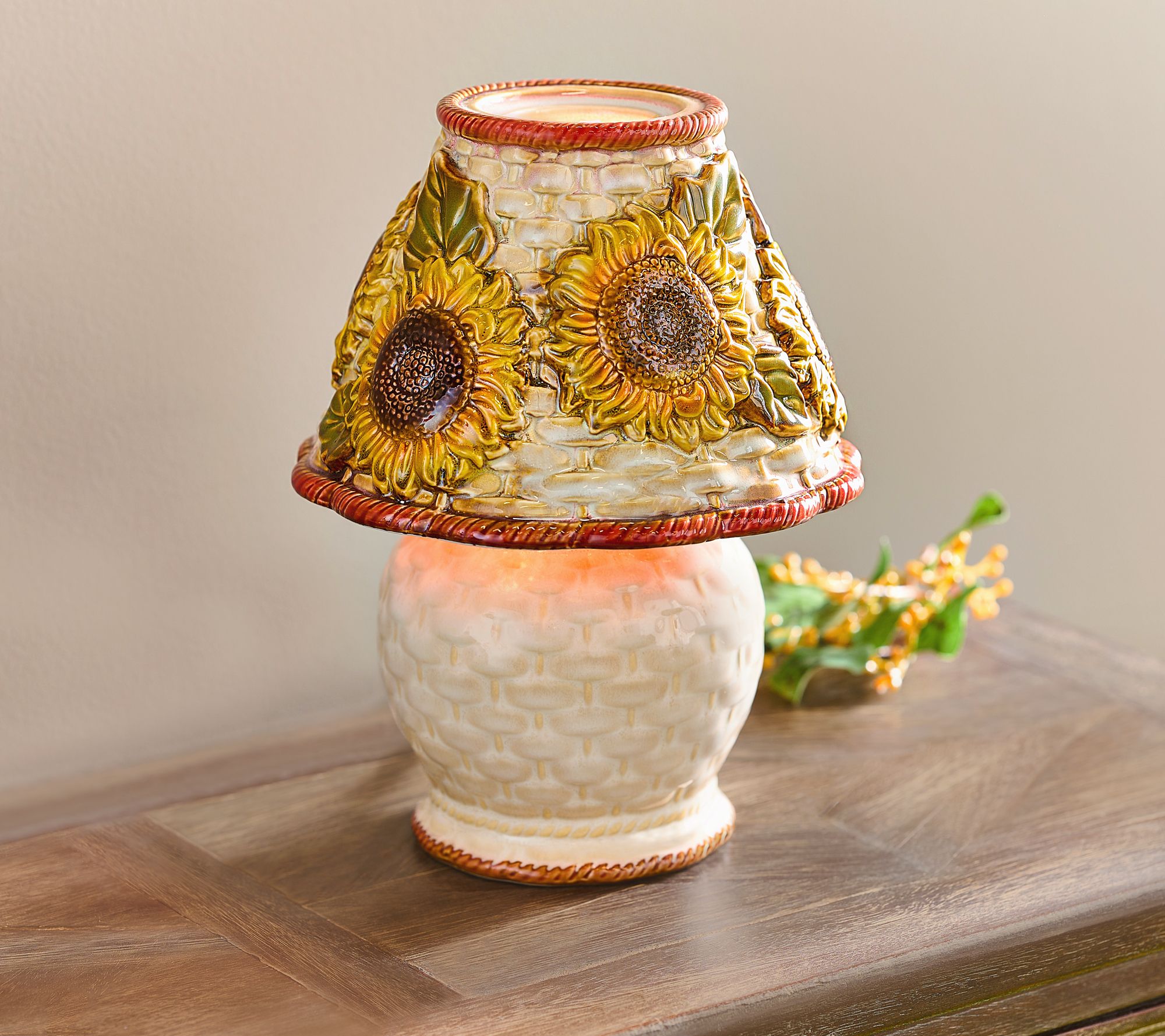 "As Is" 9" Plug-in Harvest Porcelain Accent Lamp by Valerie - QVC.com